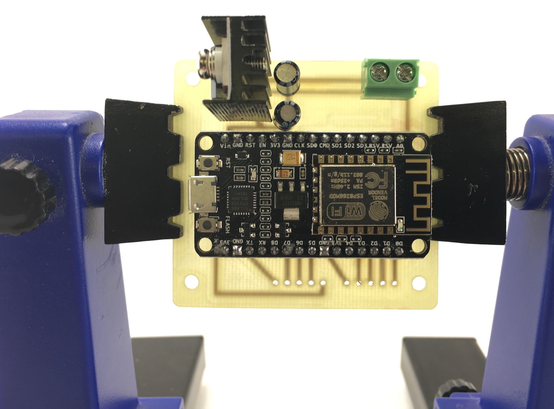 Custom PCBs on a CNC Router : 10 Steps (with Pictures) - Instructables
