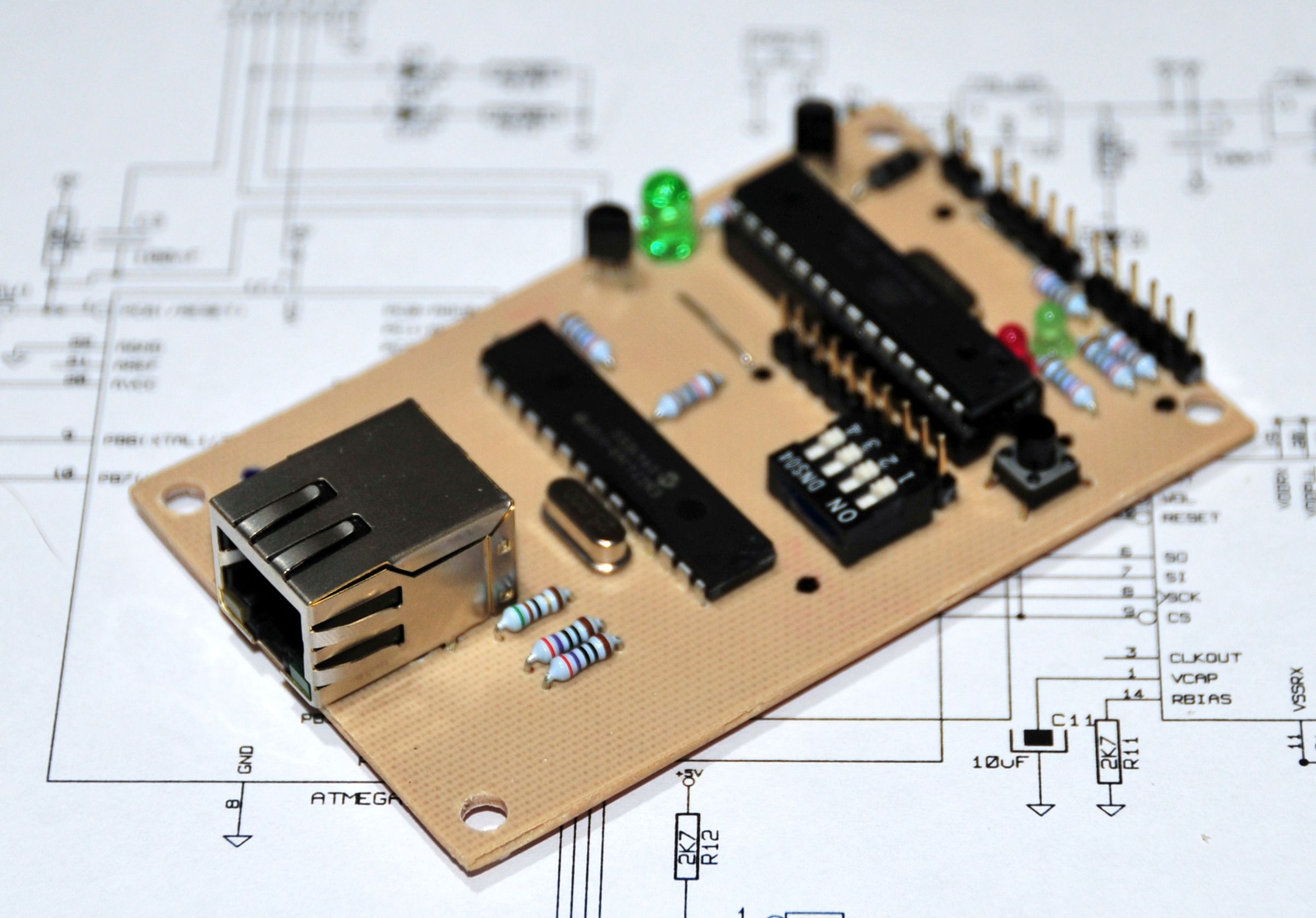 A Credit Card Sized Ethernet Arduino Compatable Controller Board : 7 ...