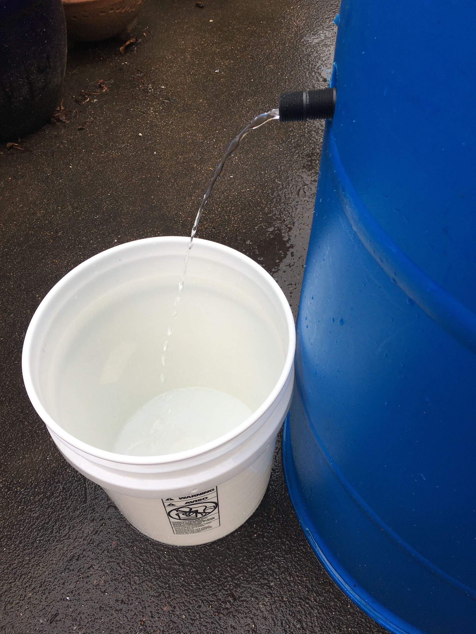 How to Build a Portable Hand Washing Station : 33 Steps (with Pictures ...