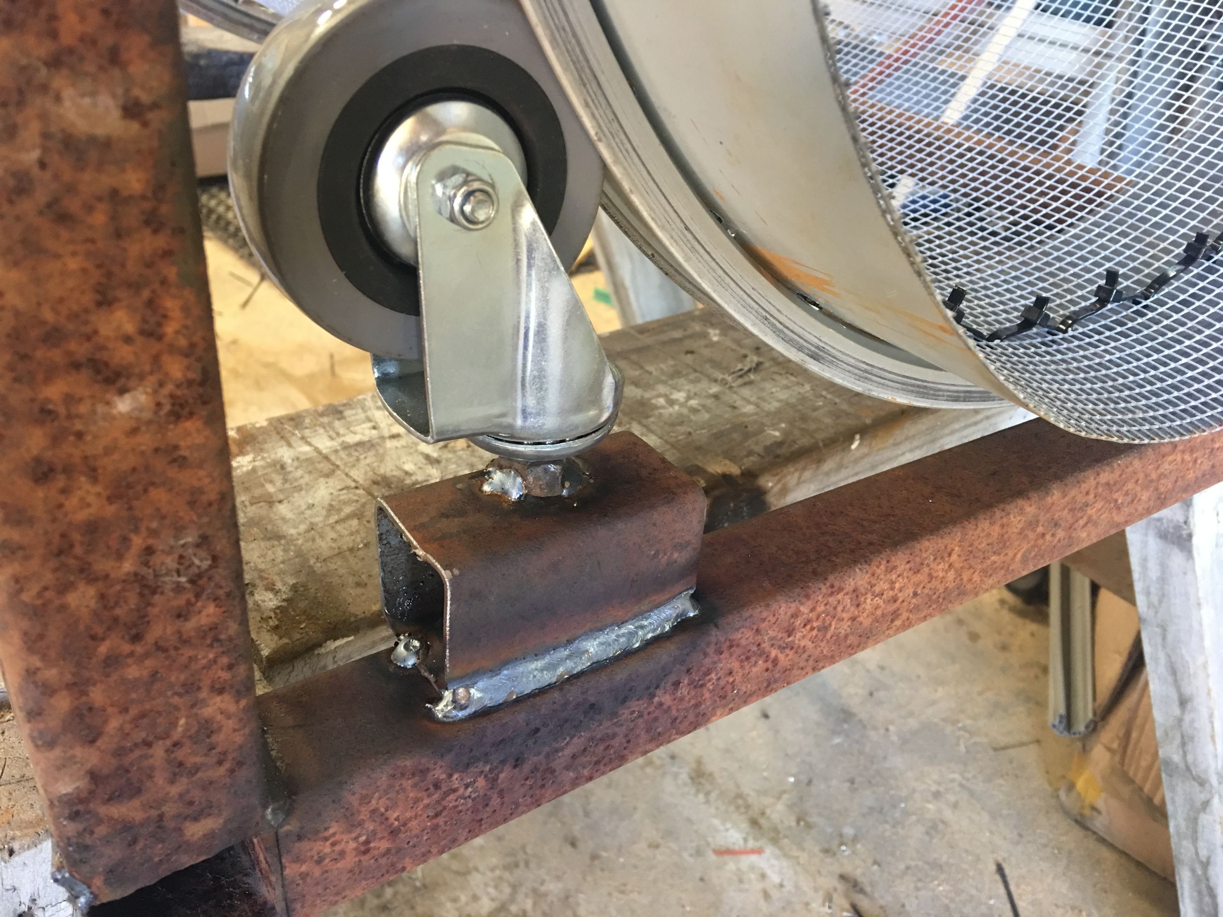 Building a Soil Sifter / Rotary Trommel : 7 Steps (with Pictures ...