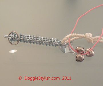 How to Make a Spring Pole Toy for an Energetic Puppy : 8 Steps (with ...
