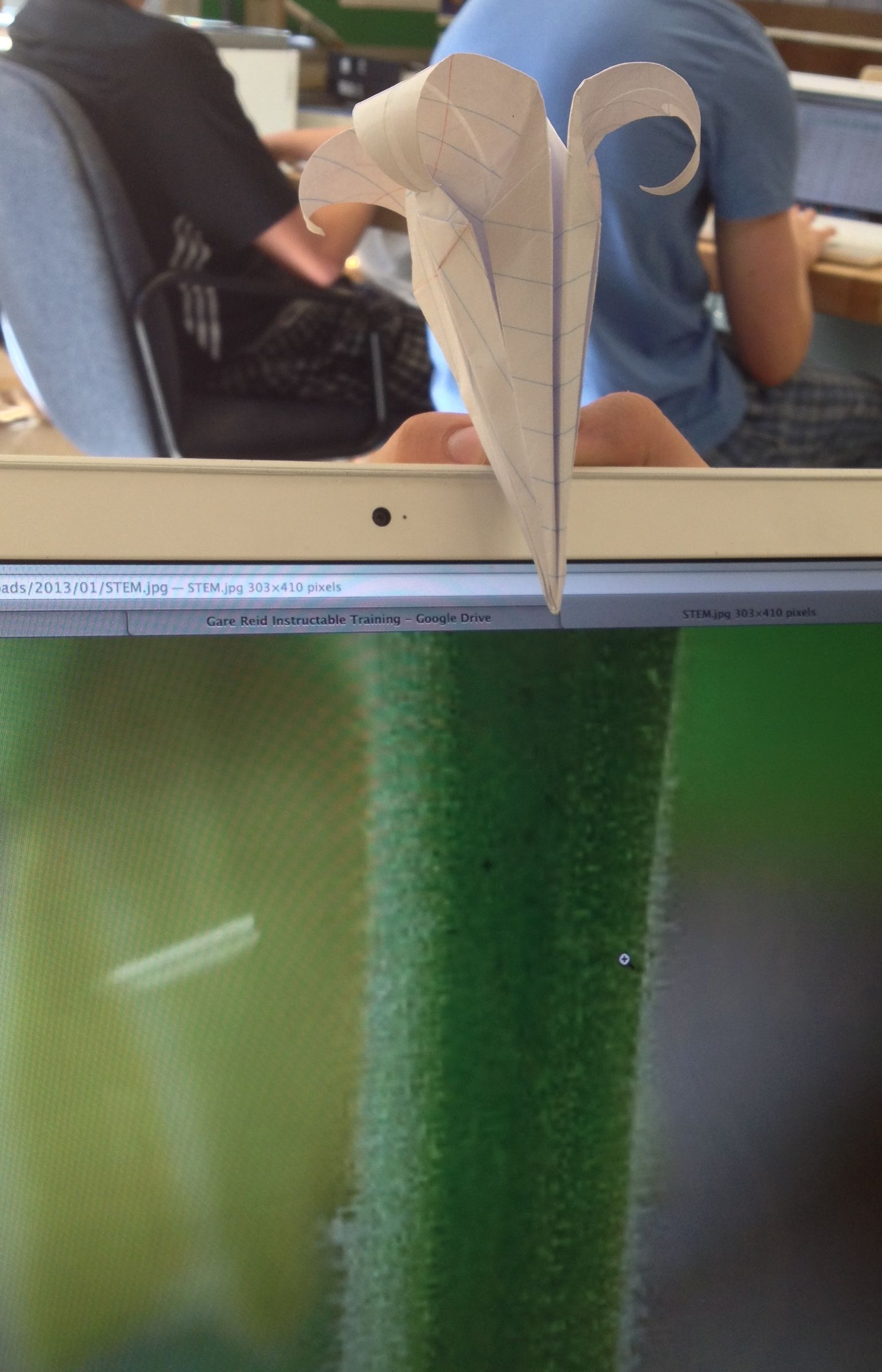 How to Make a Paper Lily : 16 Steps - Instructables