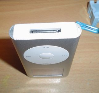 Ipod Mini to 32gig and New Battery Without Scratching It. : 7 Steps ...