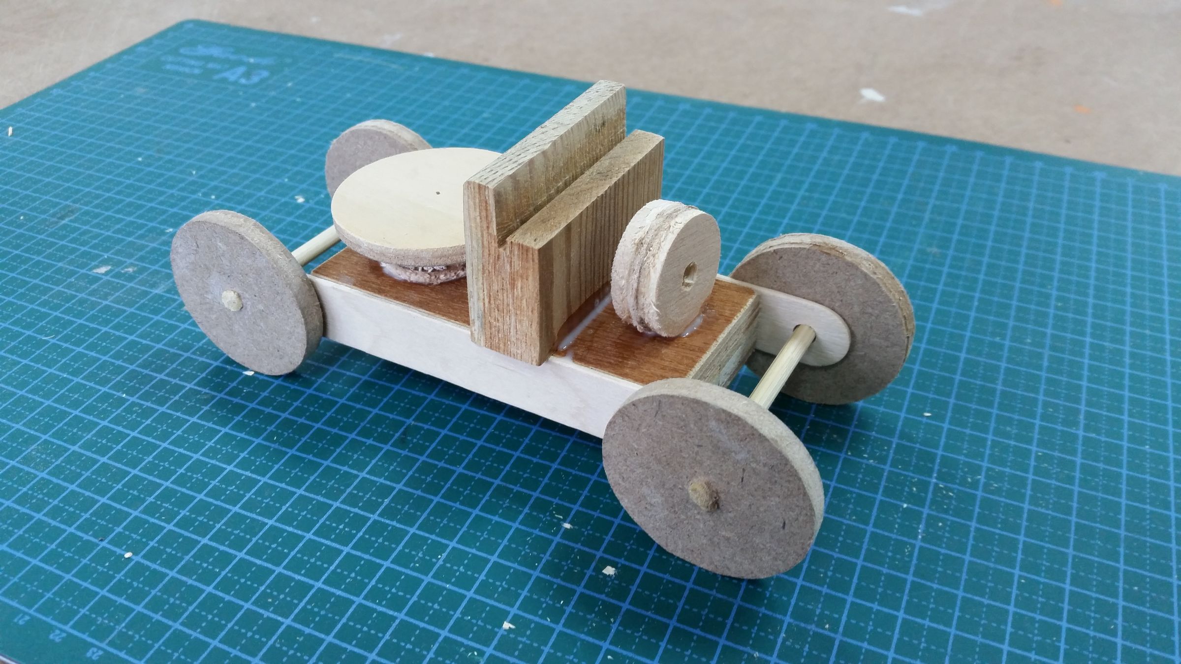Simple Wooden Toy Car : 9 Steps (with Pictures) - Instructables