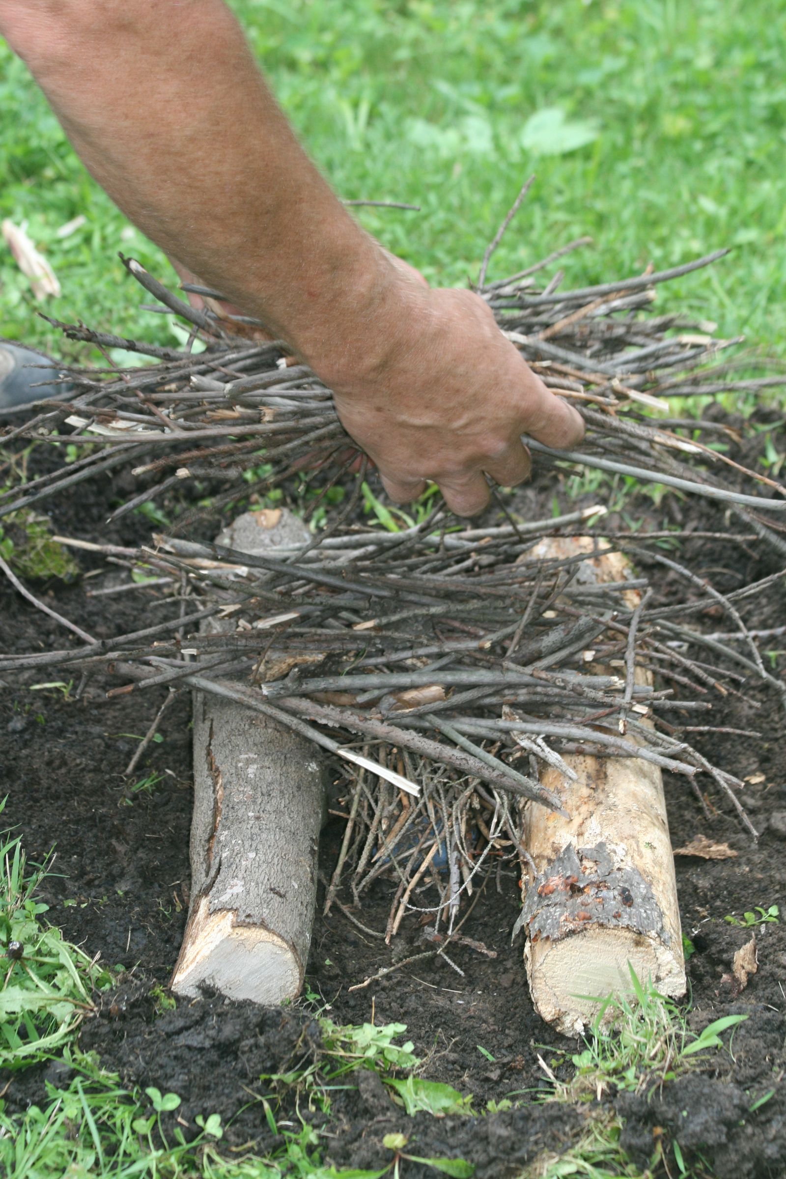 Building a Campfire : 6 Steps (with Pictures) - Instructables