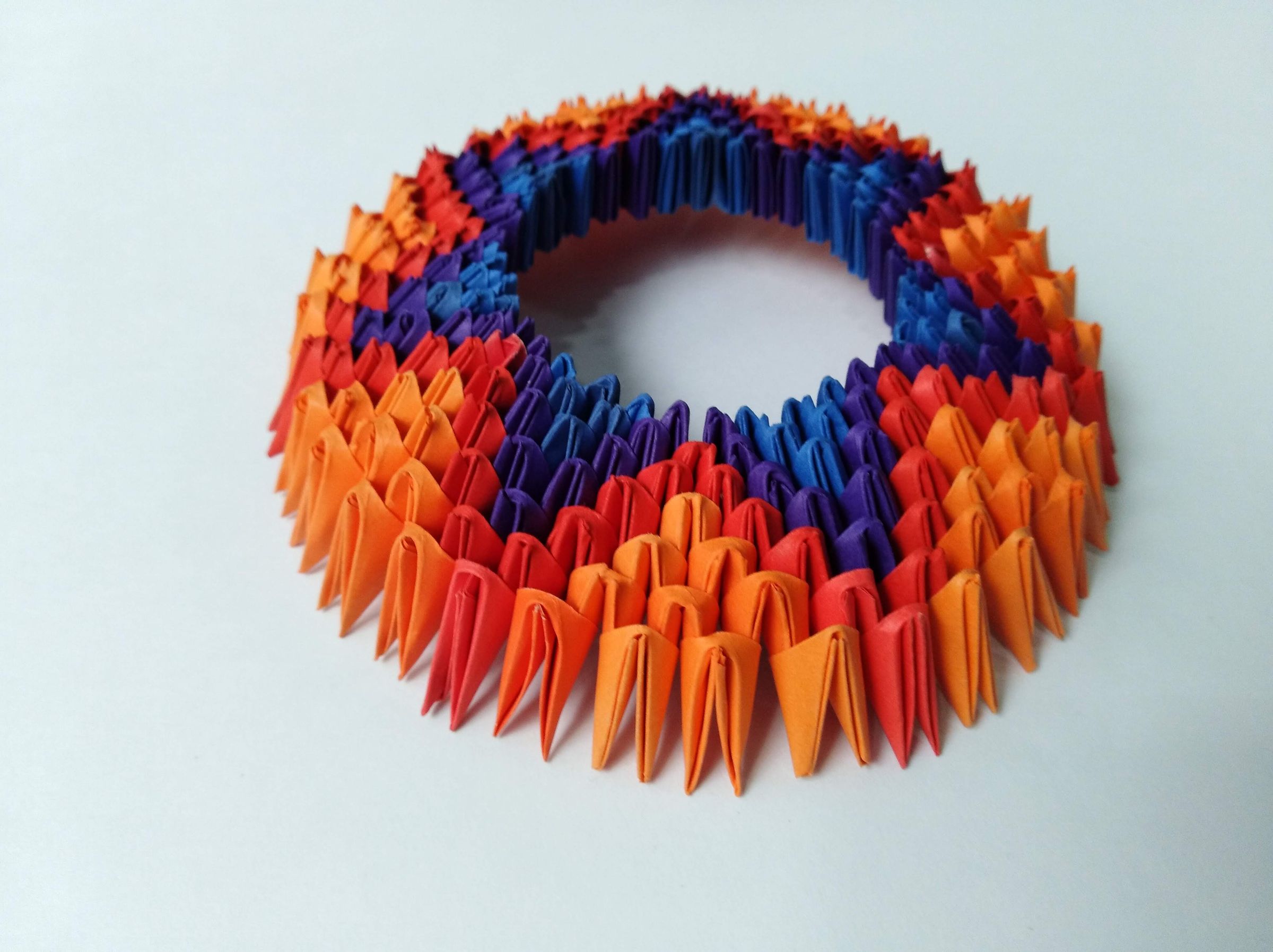 WATERPROOF Rainbow Origami Vase : 7 Steps (with Pictures) - Instructables