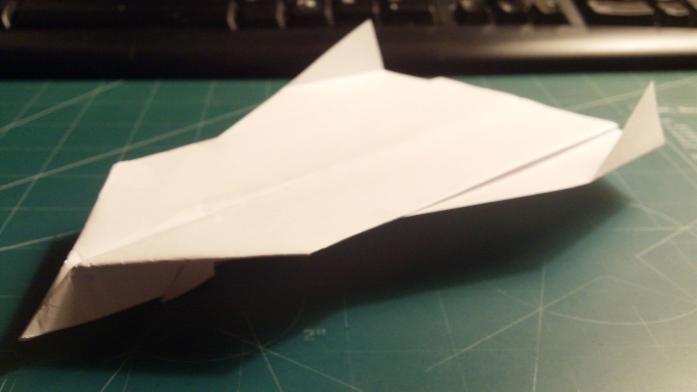 How to Make the Starfire Paper Airplane : 9 Steps - Instructables