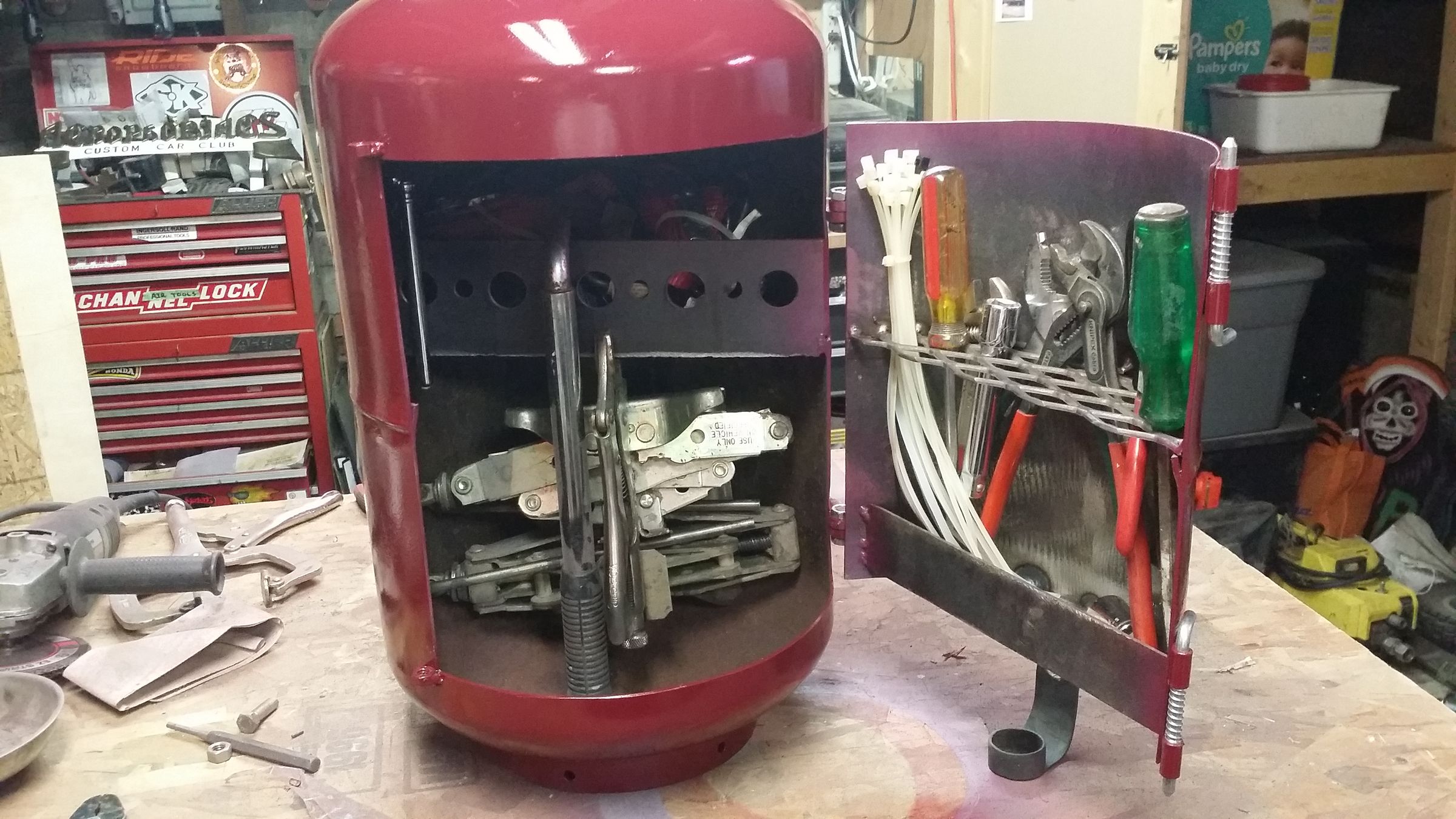 Propane Tank Tool Box : 10 Steps - Instructables