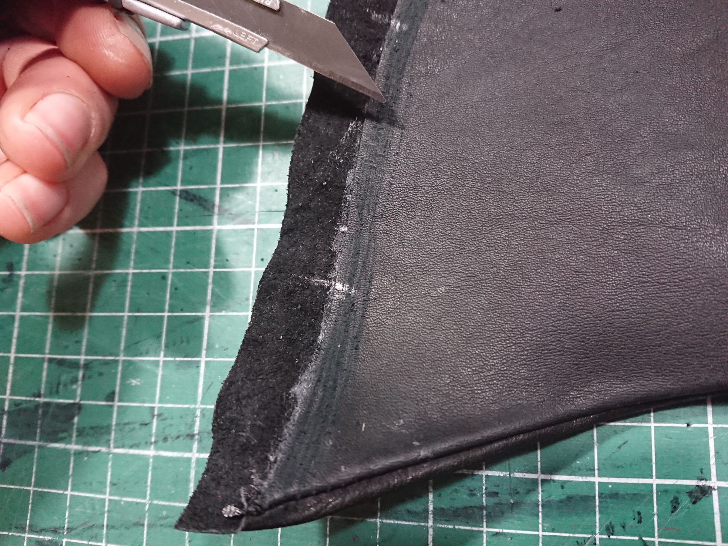 Making Leather Slippers : 9 Steps (with Pictures) - Instructables