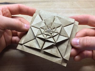 Fold Infinite Recursion : 12 Steps (with Pictures) - Instructables