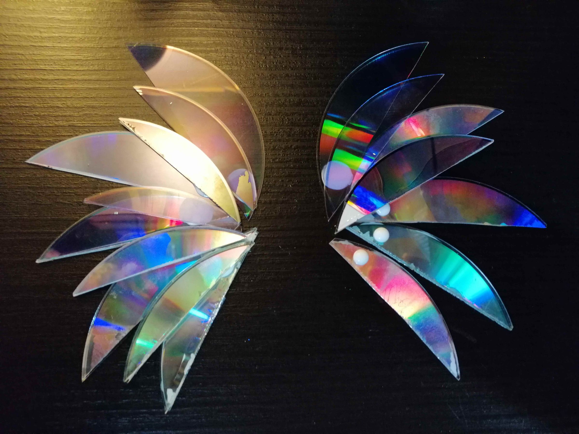 Broken CD Bird : 12 Steps (with Pictures) - Instructables