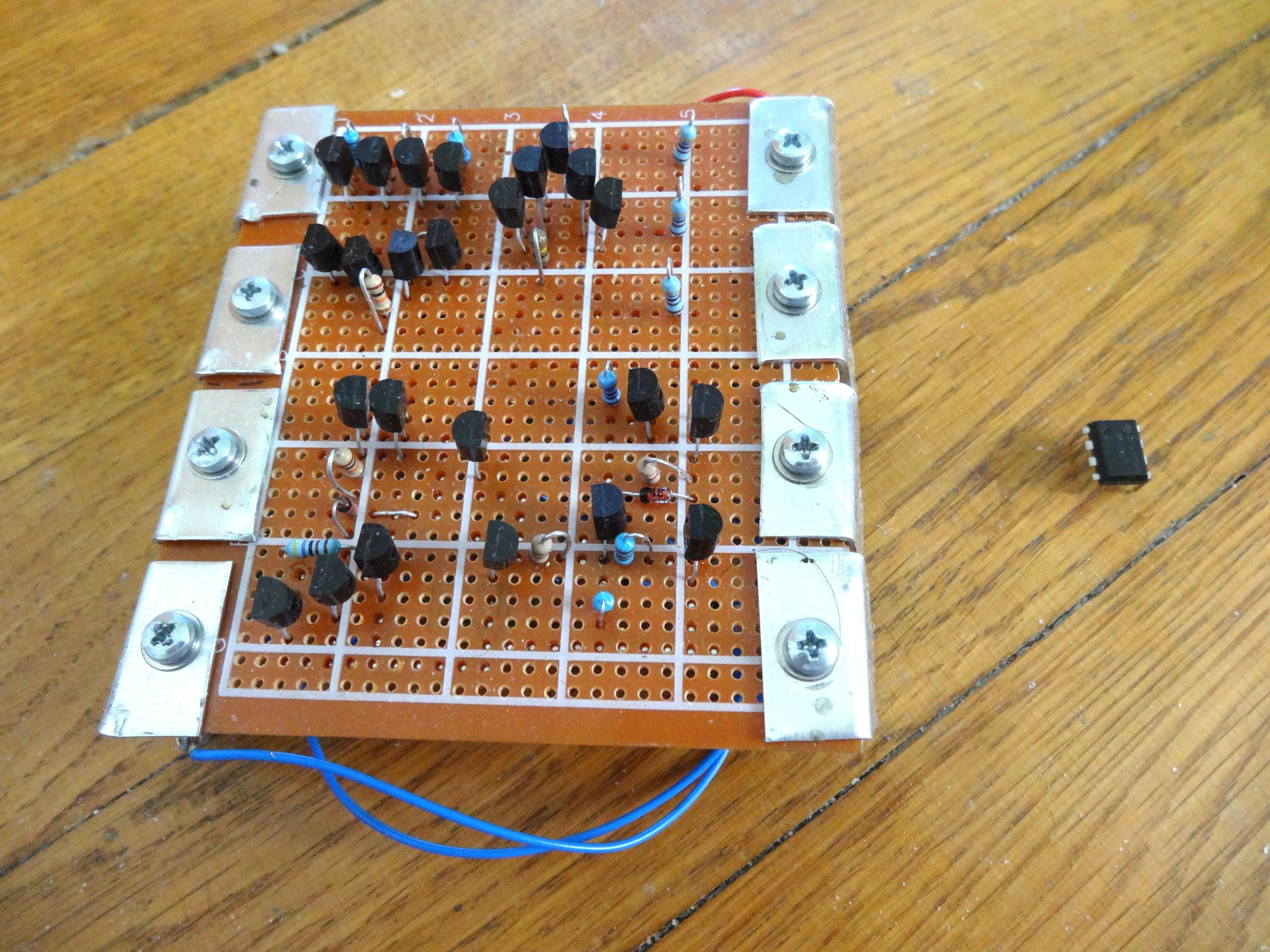 The Famous NE555 Timer-IC, Original and a Bit Larger (with Pictures ...