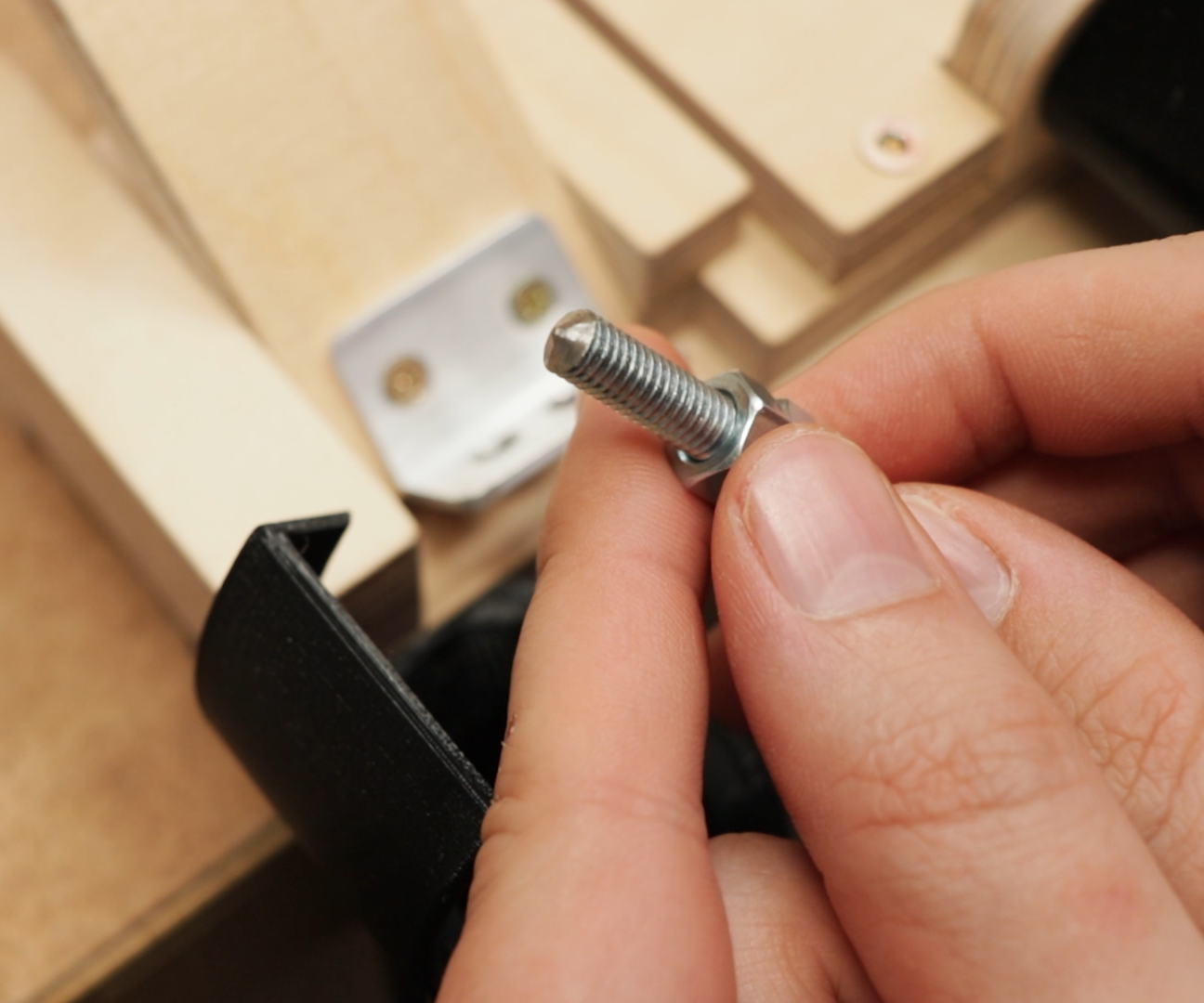 Make PERFECT CUTS With This DIY Dremel Cutting Station : 15 Steps (with ...