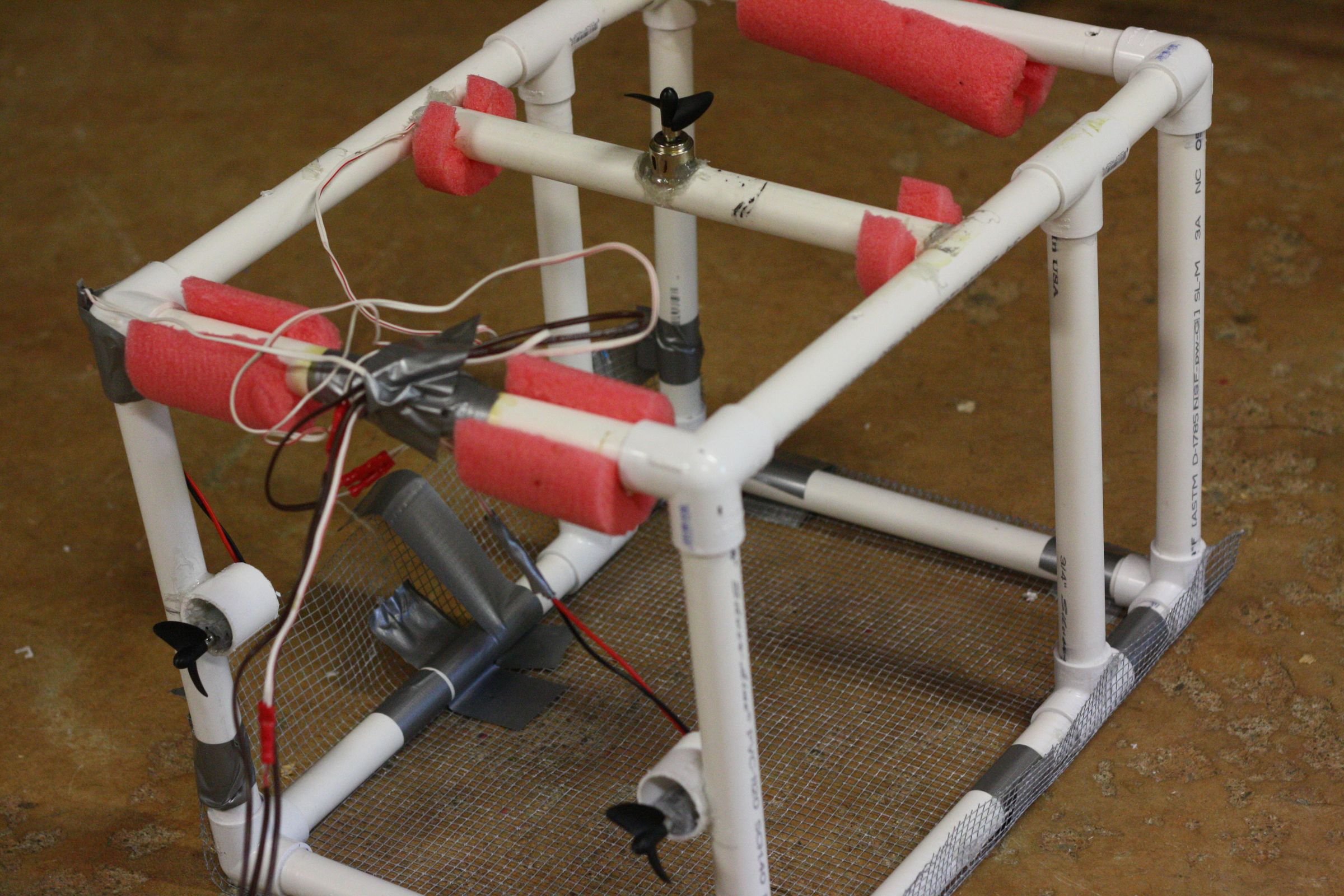How to Build a ROV (Submarine) : 6 Steps - Instructables