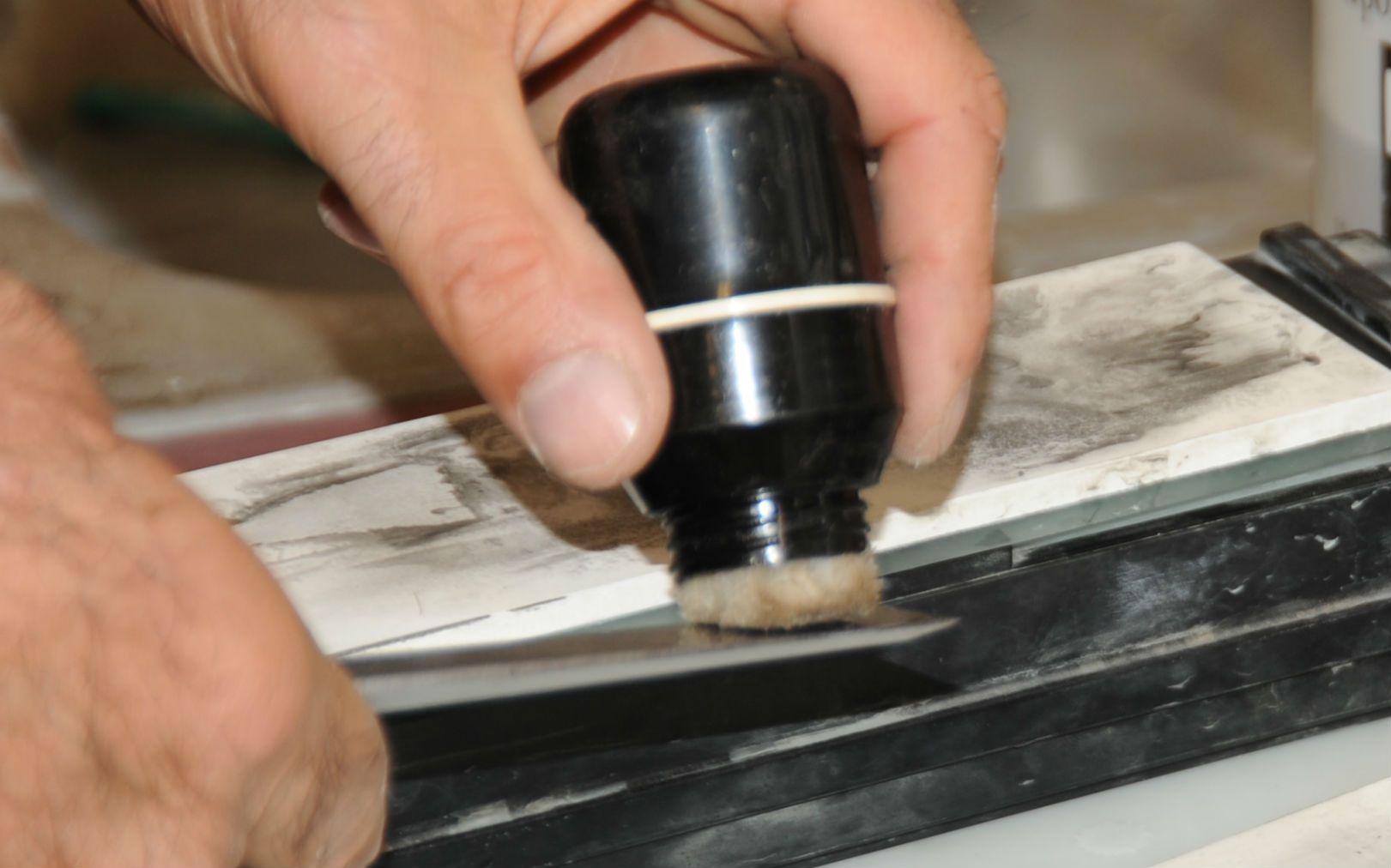 Sharpening a Chisel : 13 Steps (with Pictures) - Instructables