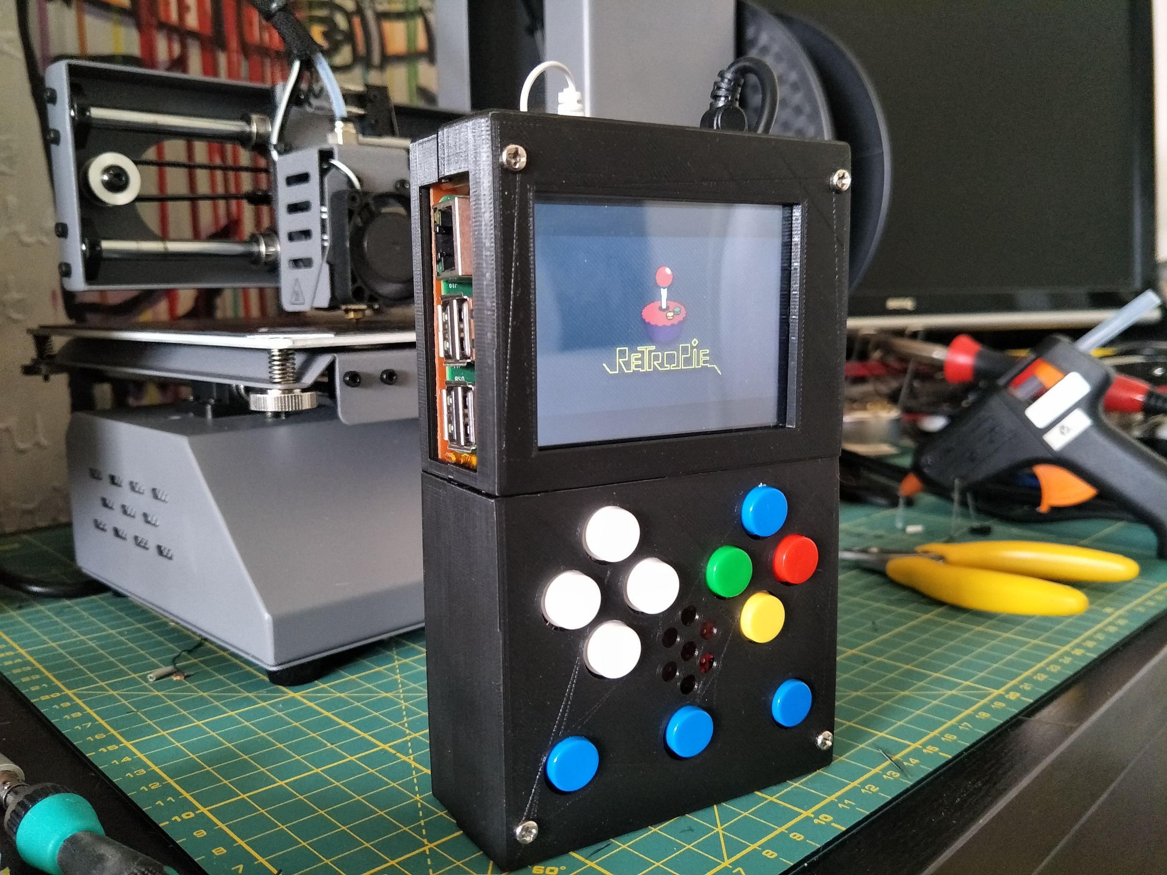 Homemade Handheld Console : 12 Steps (with Pictures) - Instructables