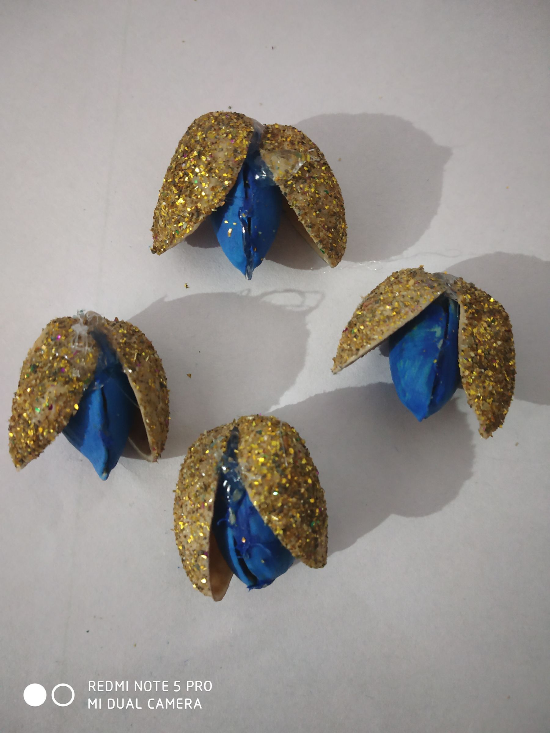 Pistachio Shell Jewellery : 8 Steps - Instructables