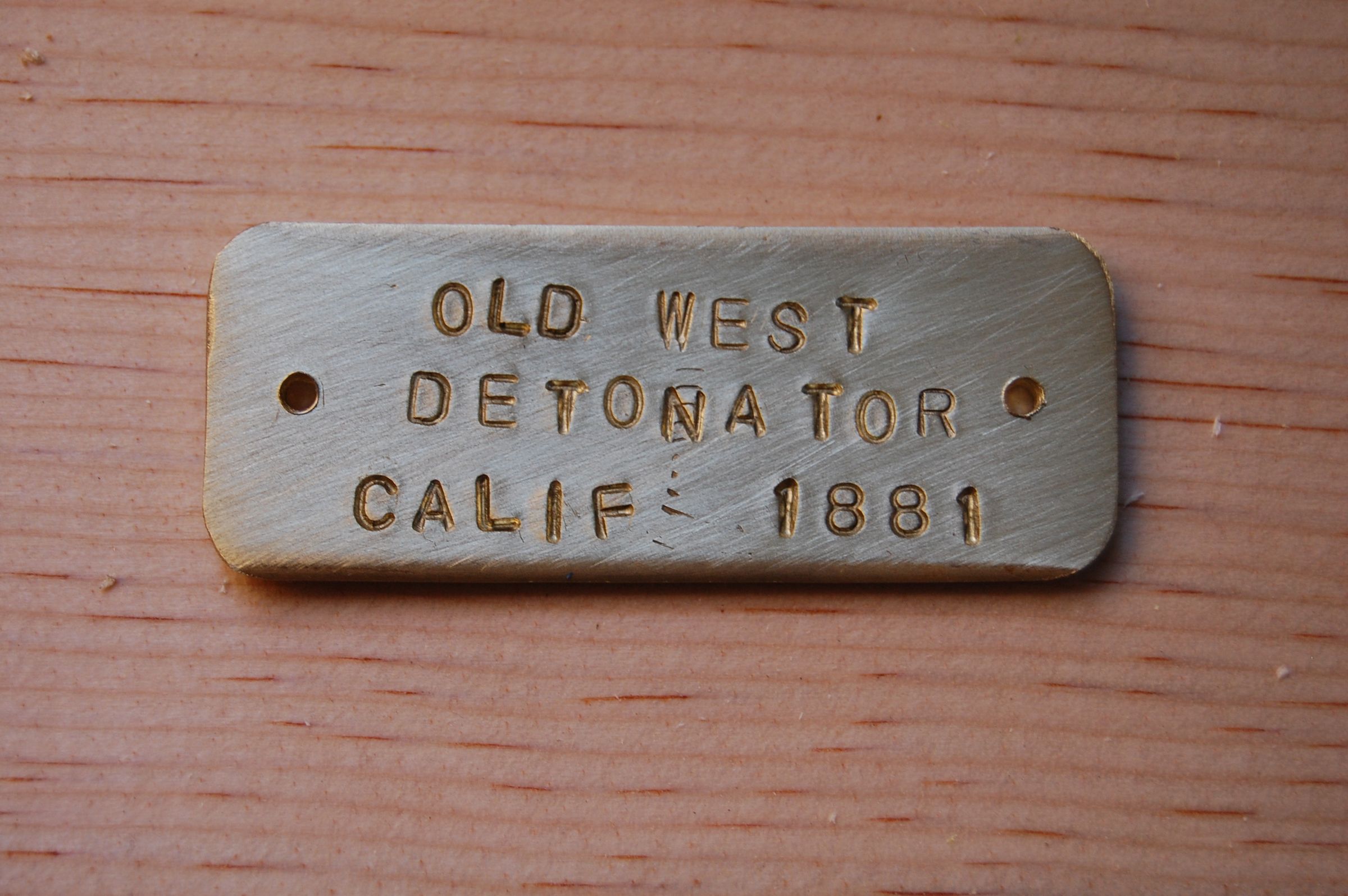 Old West Detonator Prop : 3 Steps (with Pictures) - Instructables