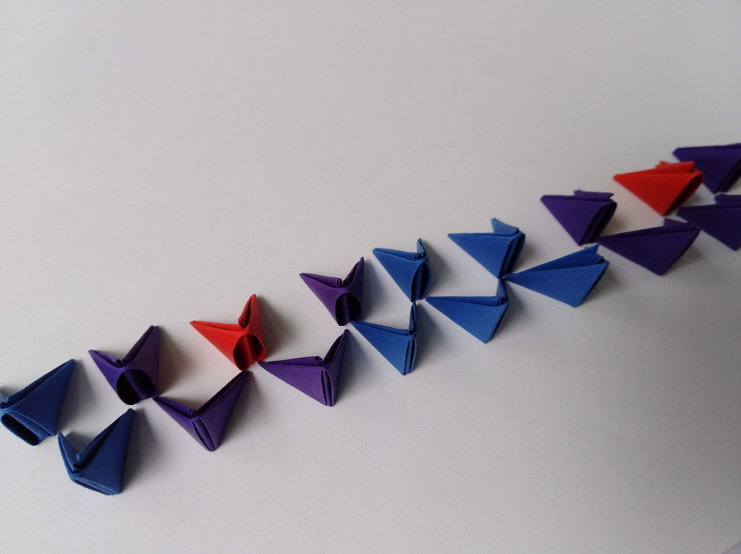 WATERPROOF Rainbow Origami Vase : 7 Steps (with Pictures) - Instructables
