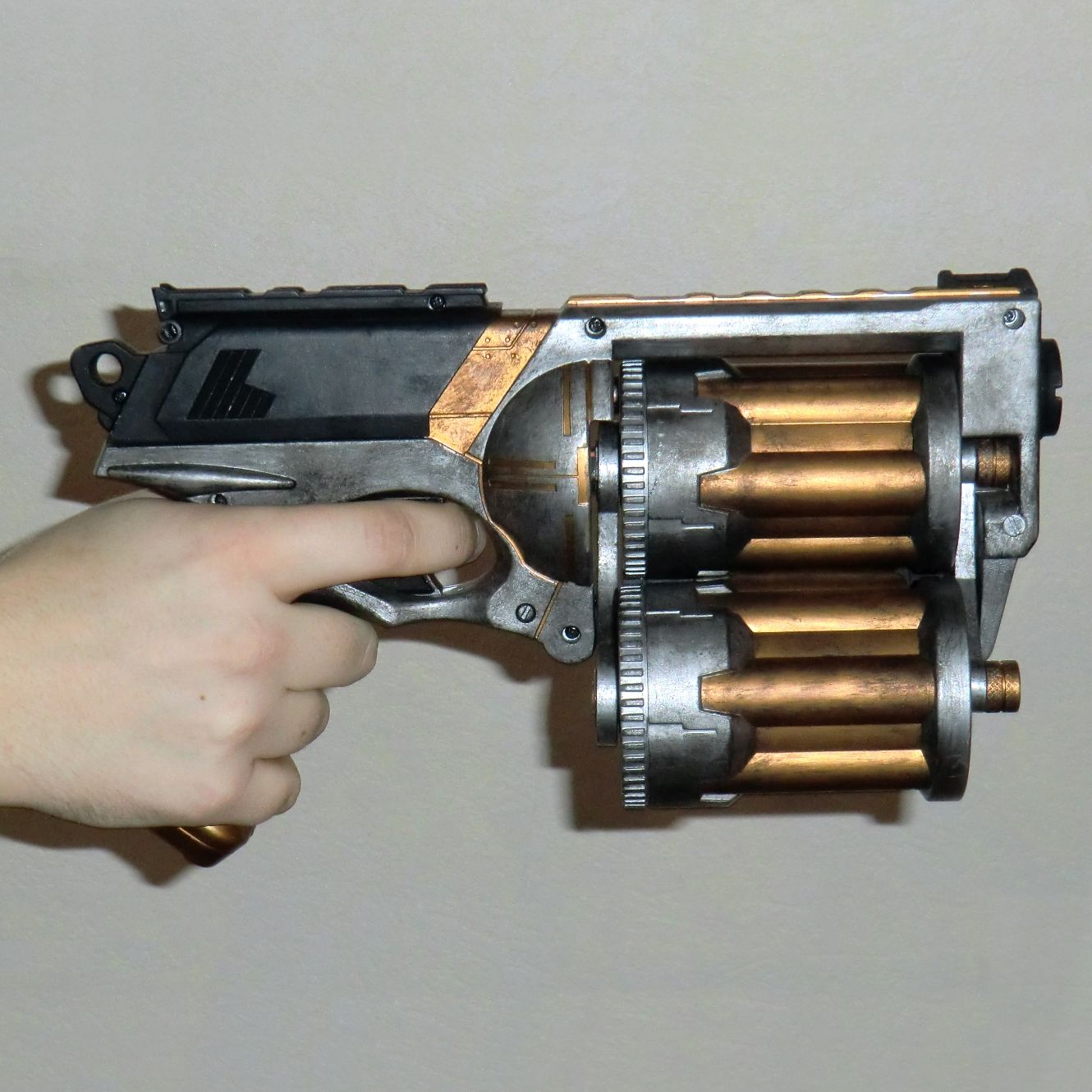 18 Shot Nerf Maverick : 6 Steps (with Pictures) - Instructables