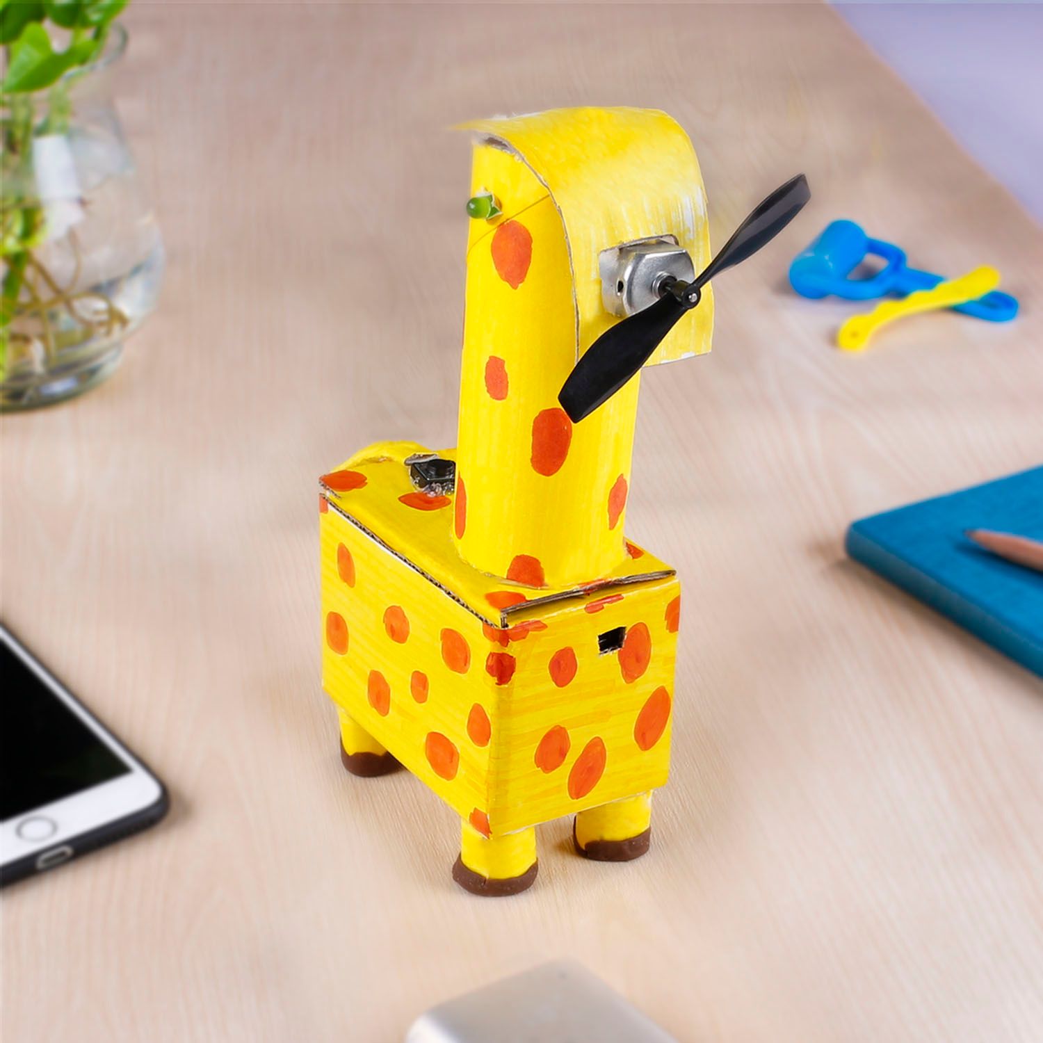 Giraffe-Shaped Temperature-Controlled & Multi-level Desk Fan With Nano ...