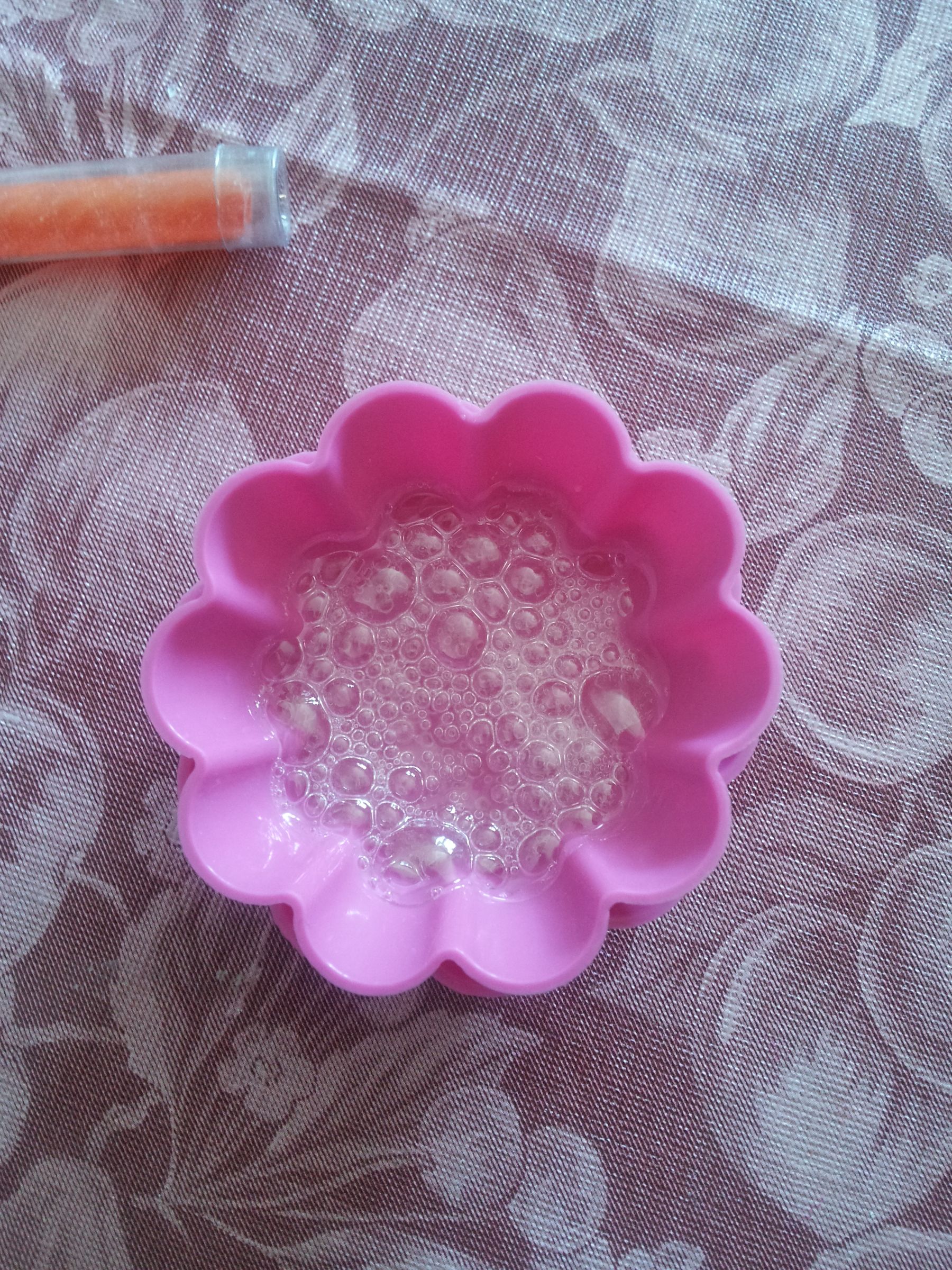 Edible Glass in 30 Seconds : 4 Steps (with Pictures) - Instructables