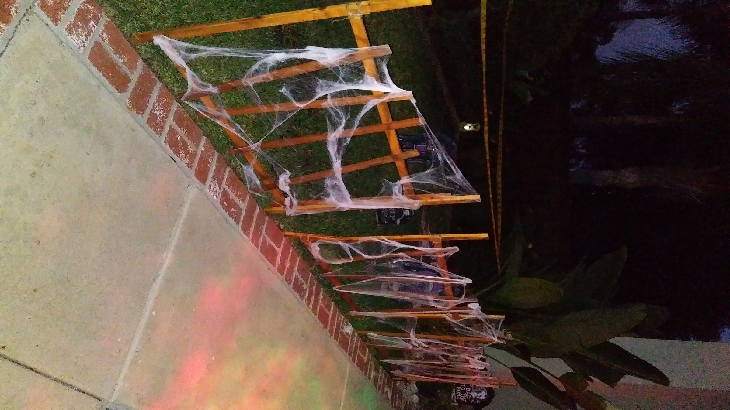 Easy Halloween Cemetery Fence : 5 Steps (with Pictures) - Instructables