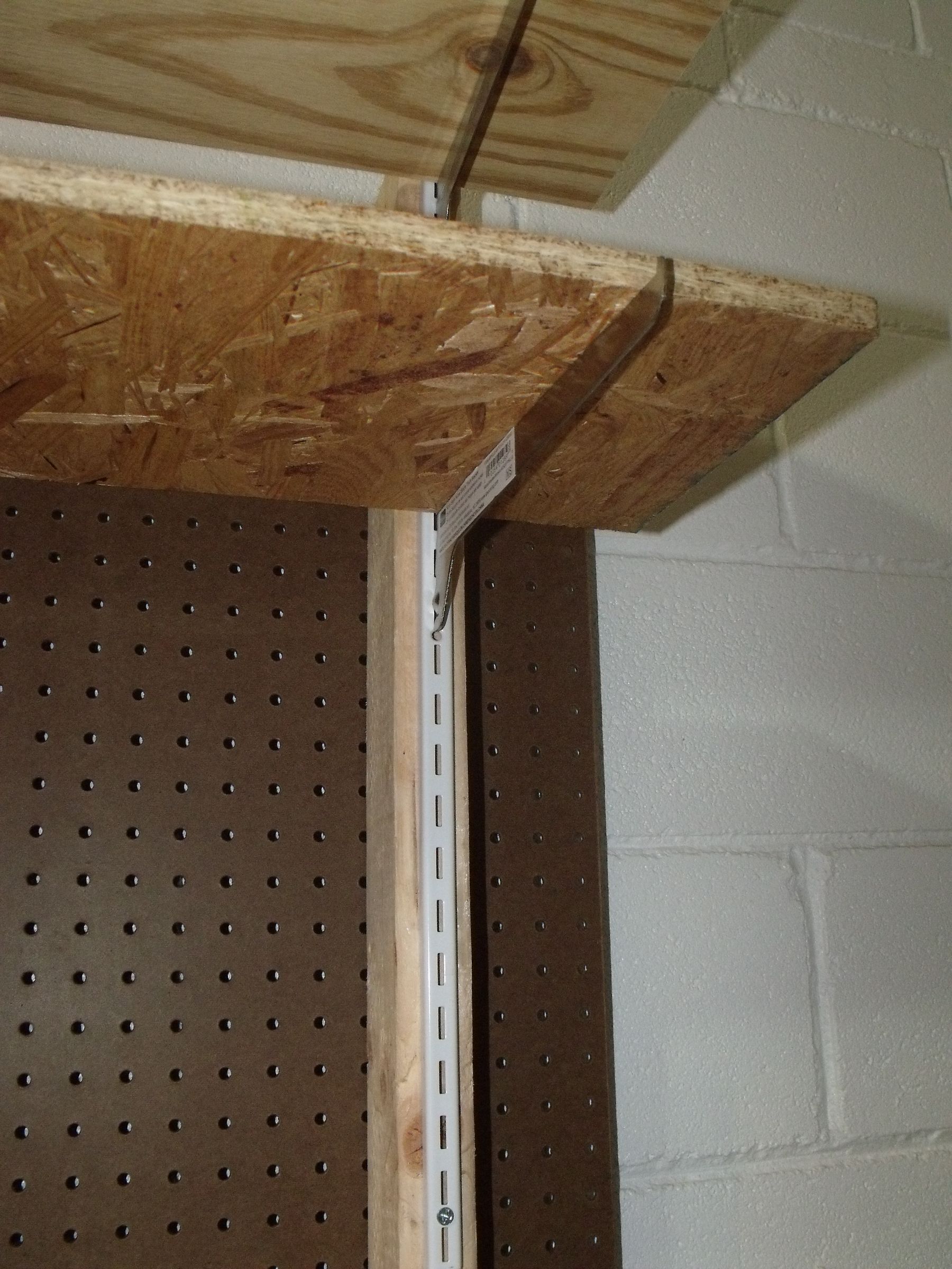 Build Garage Work Table With Attached Shelves : 7 Steps - Instructables