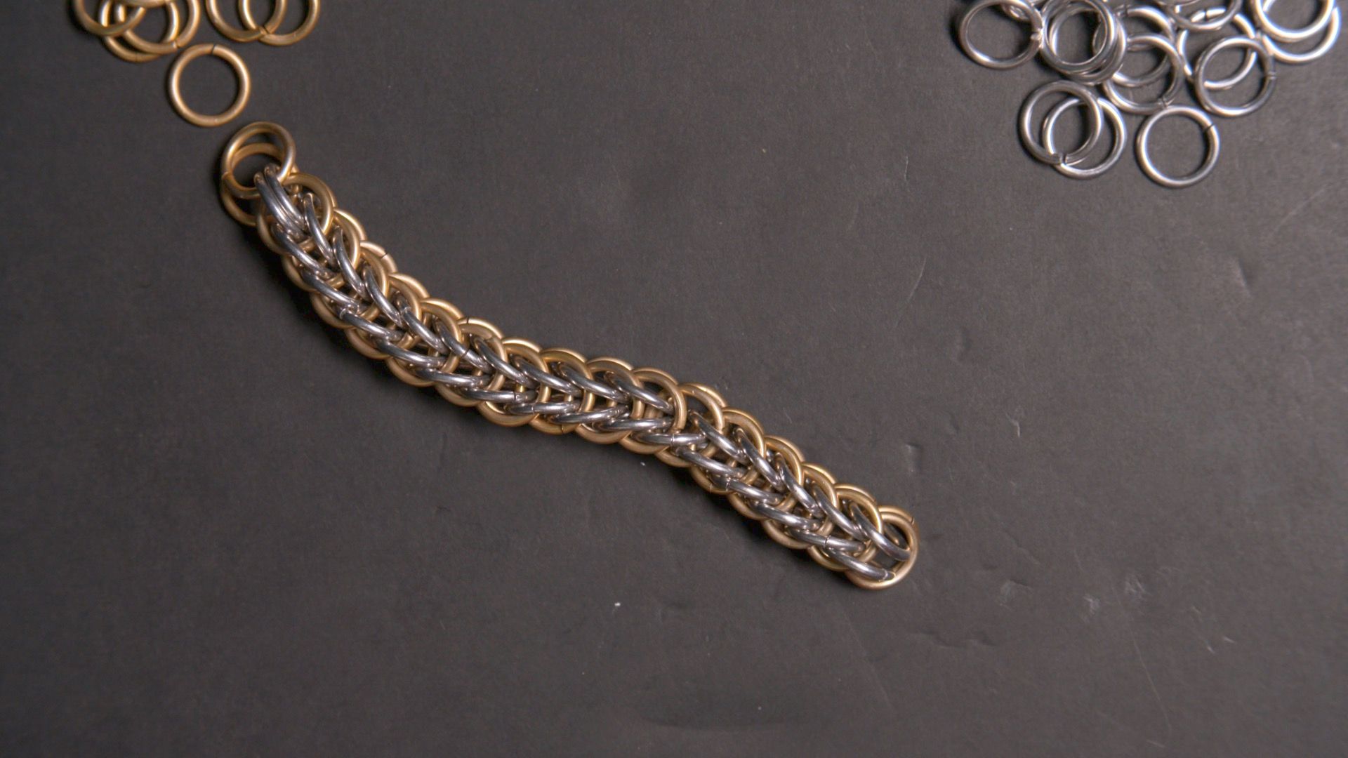 Full Persian Chainmail Bracelet : 5 Steps (with Pictures) - Instructables