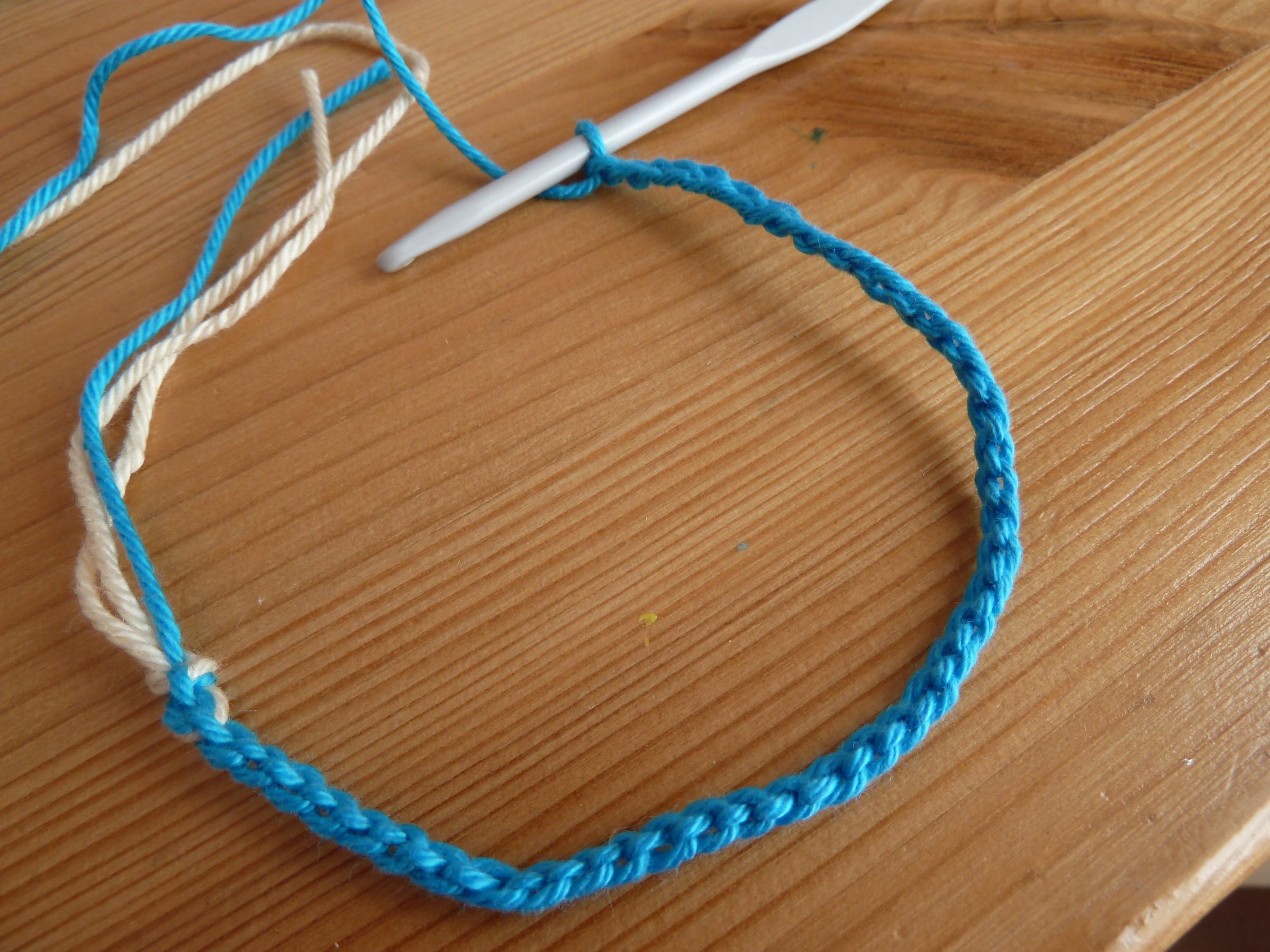 Crochet Bracelets : 17 Steps (with Pictures) - Instructables