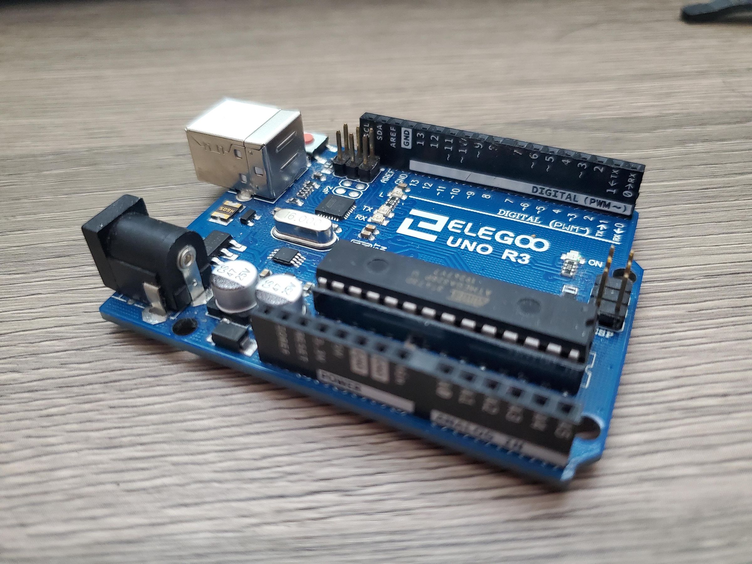 3D Printed Obstacle Avoiding R2D2 Using an Arduino Uno in 13 Steps : 13 ...