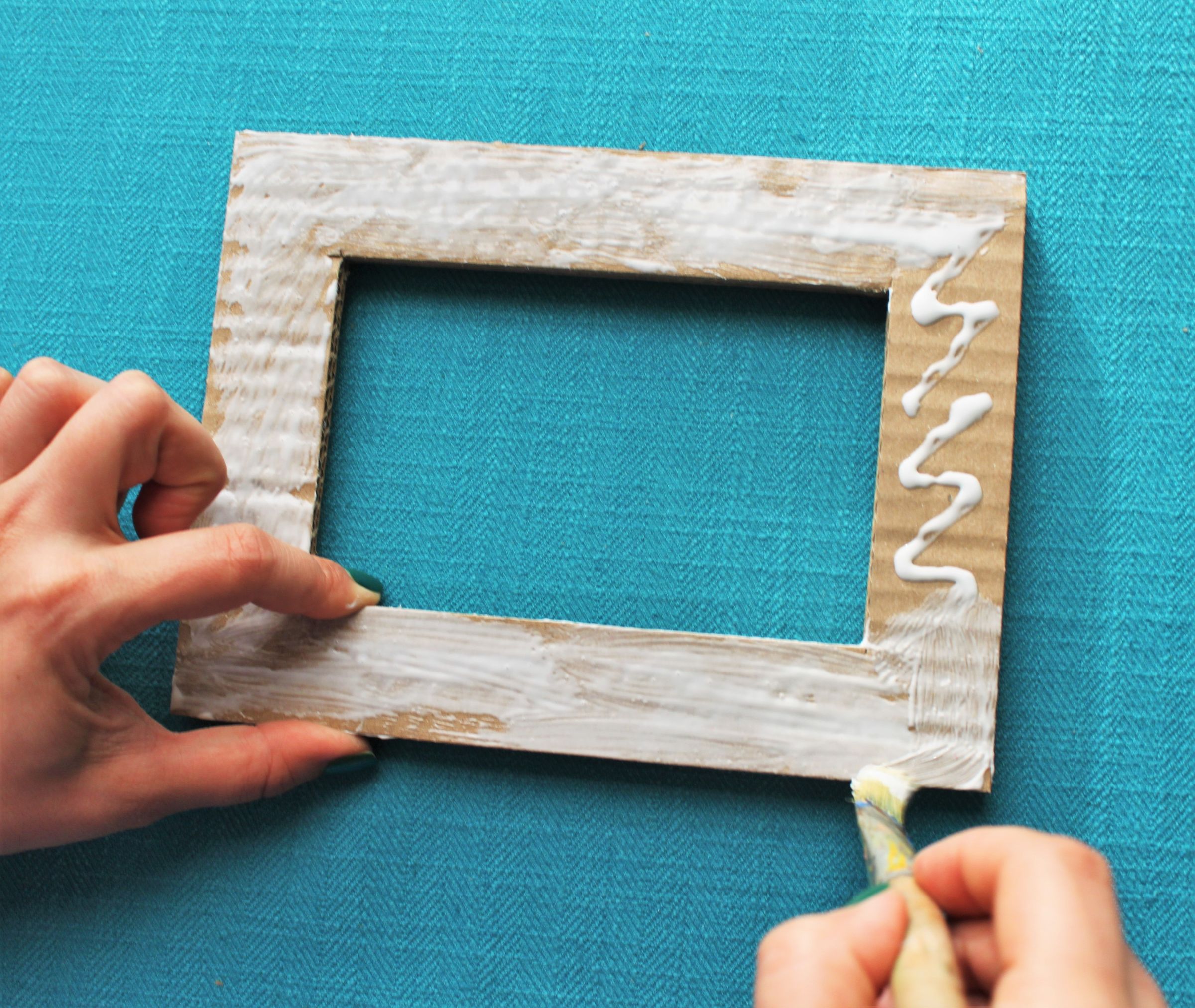 DIY PICTURE FRAME From Cardboard and Decorative Materials : 14 Steps ...