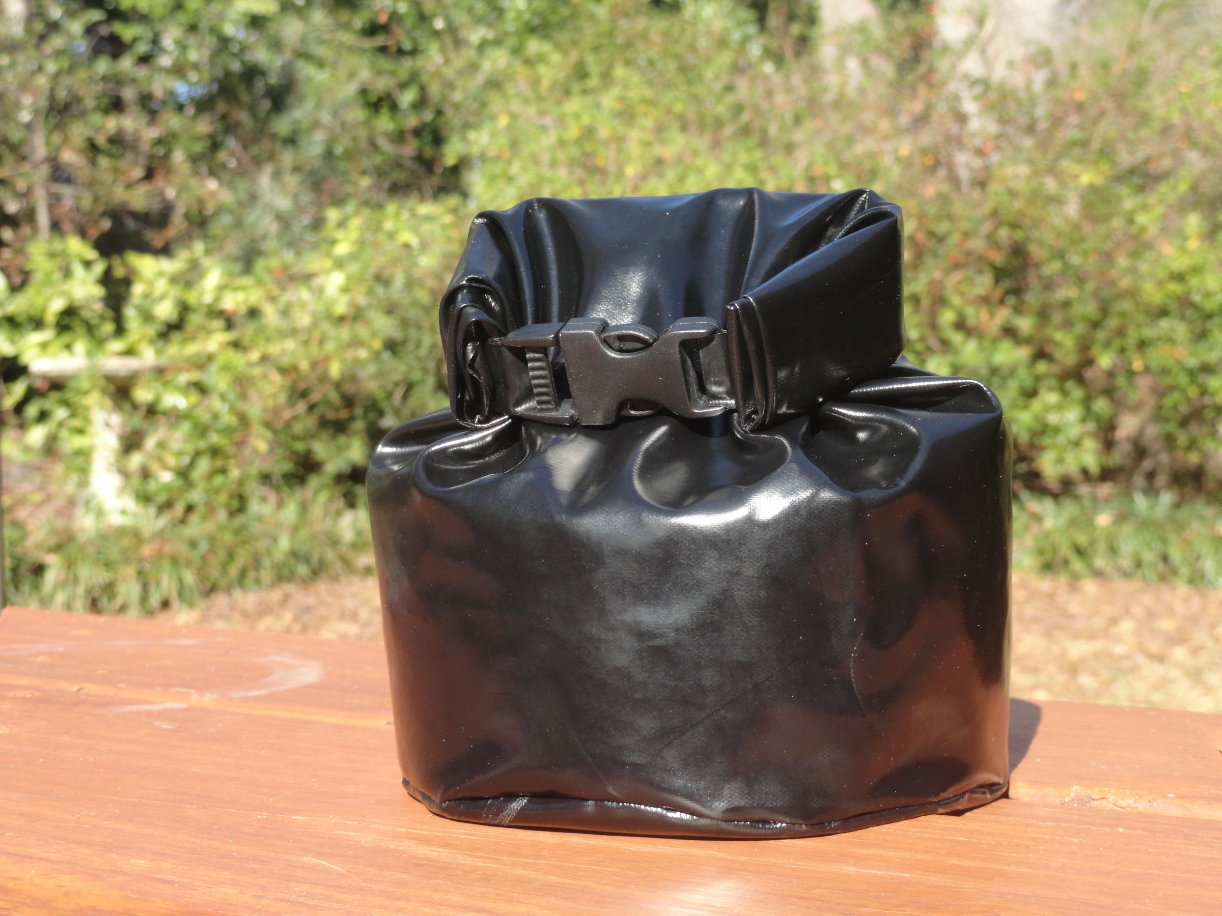 Dry Bag : 7 Steps (with Pictures) - Instructables
