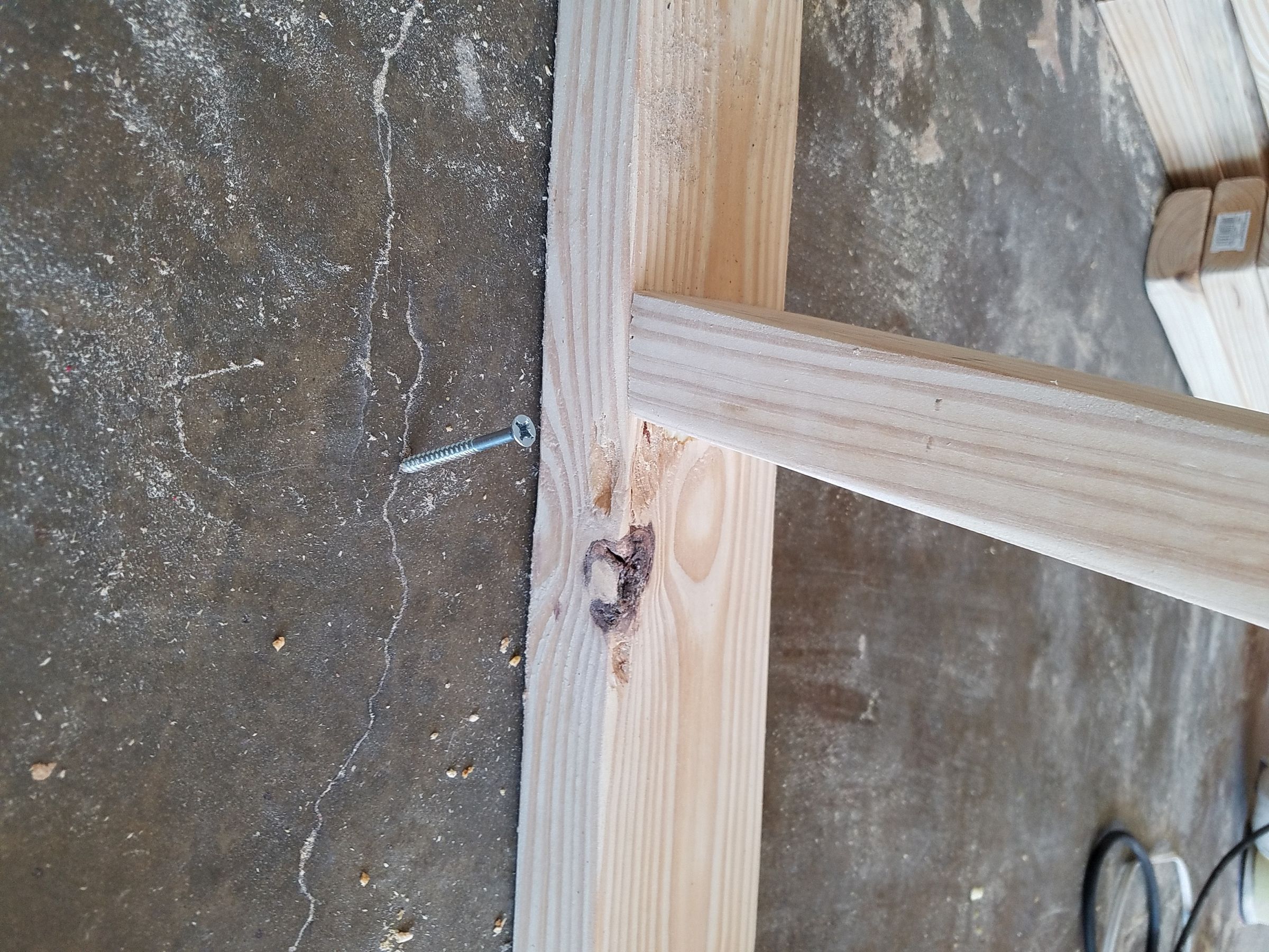 Table Legs From Reclaimed 2x4 : 6 Steps - Instructables