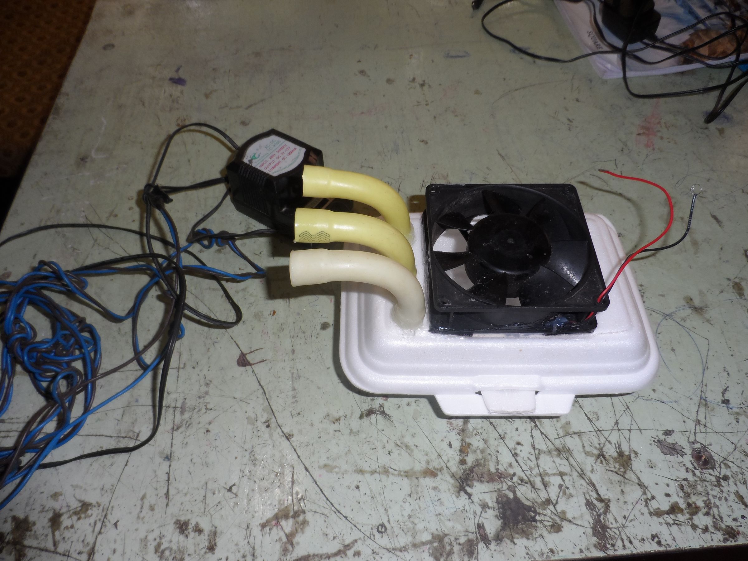 Homemade AIR Conditioner - Run on Batteries and USB - Instructables