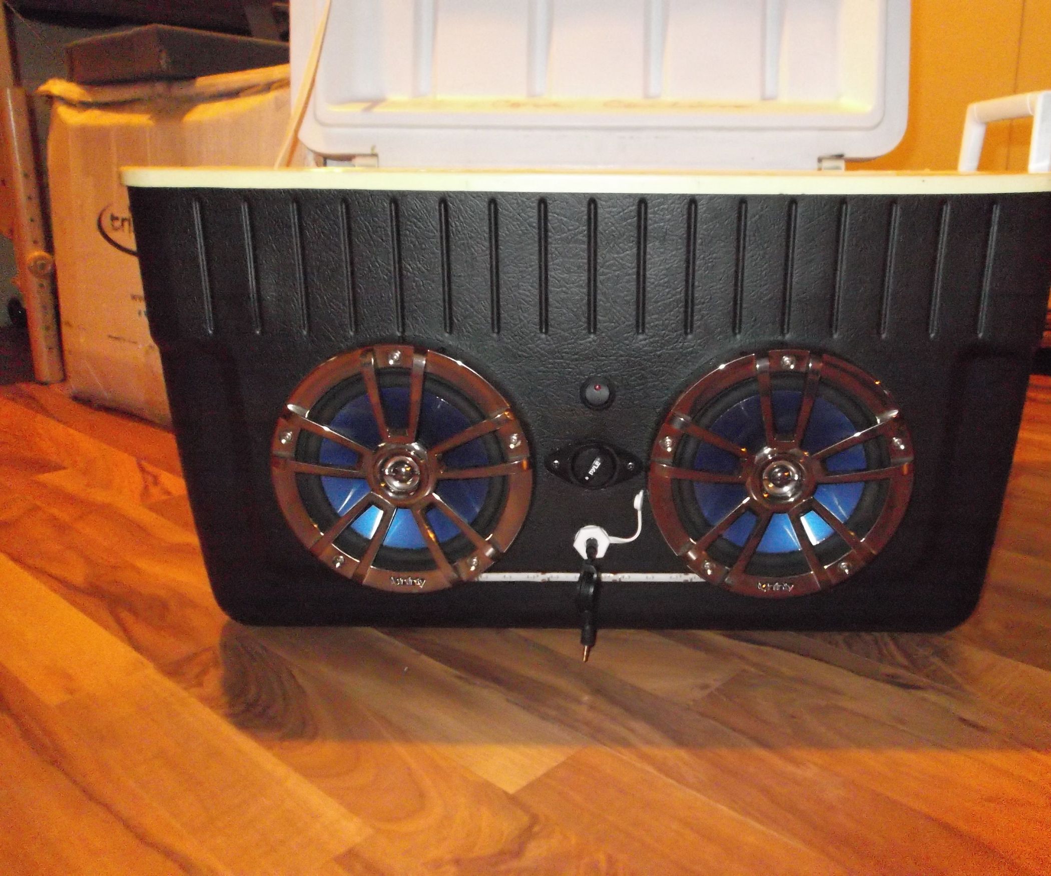 Cooler Stereo : 11 Steps - Instructables