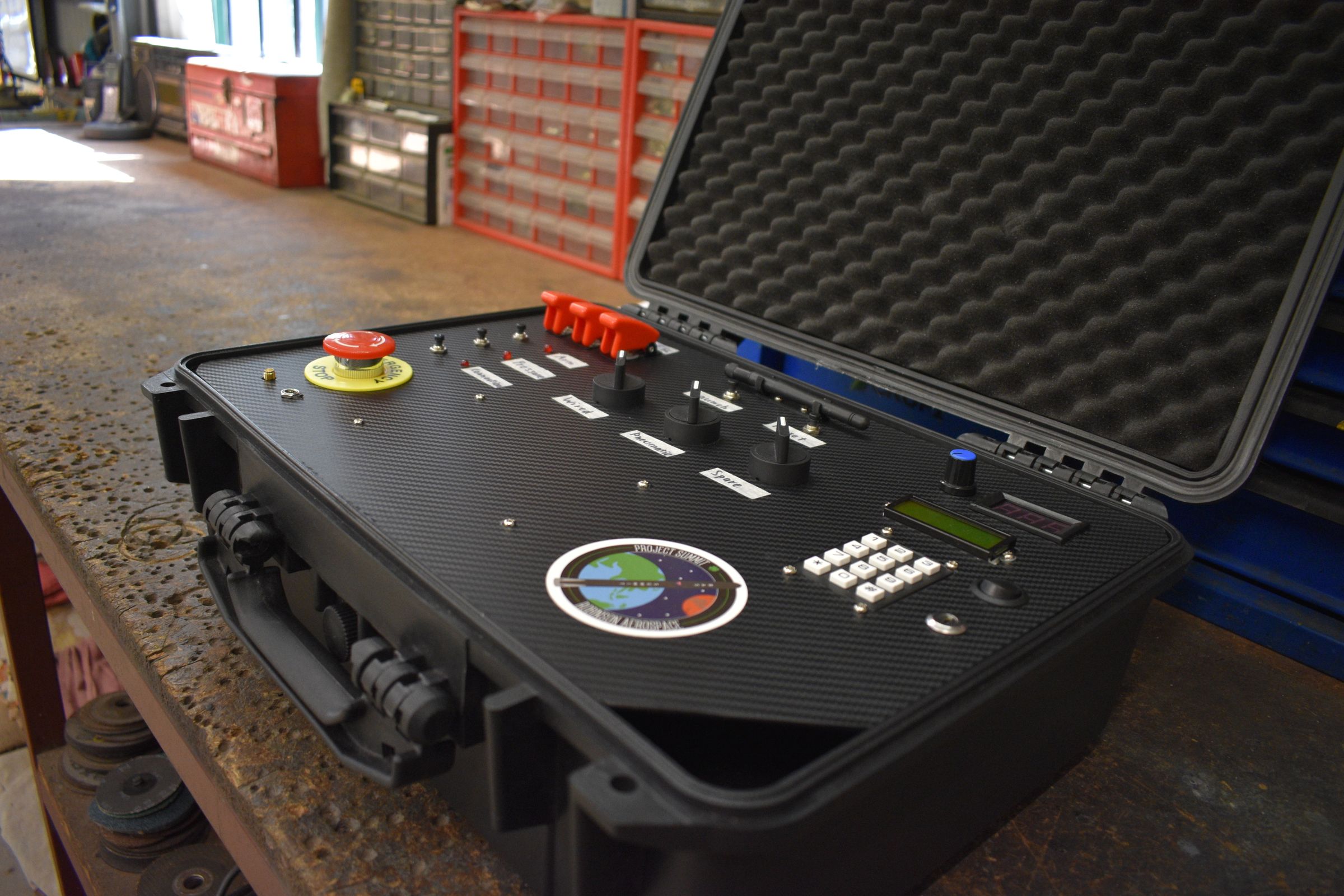 Overkill Model Rocket Launch Controller! : 9 Steps (with Pictures ...