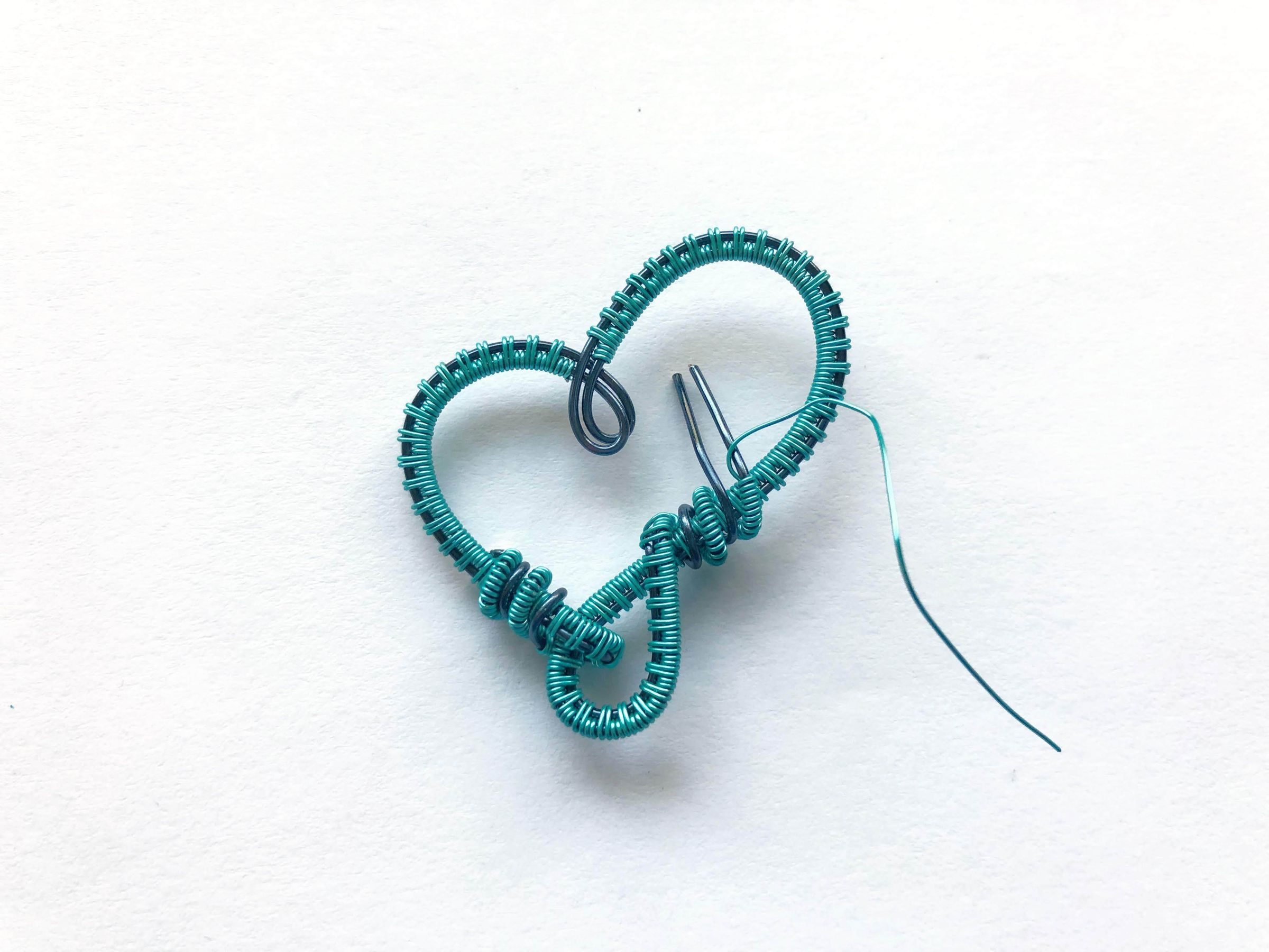 Woven Wire Hearts : 17 Steps (with Pictures) - Instructables