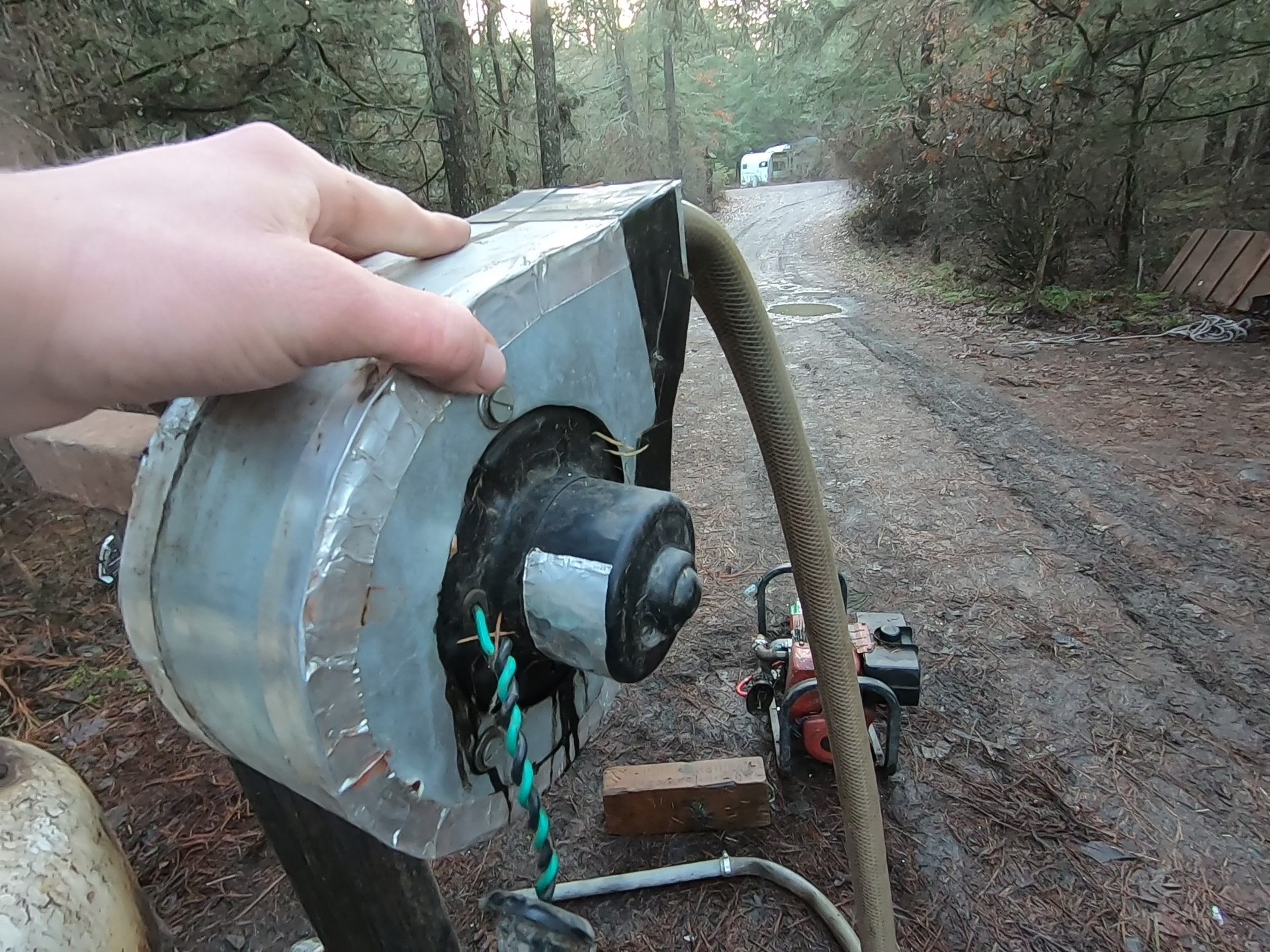 Using Wood to Fuel a Generator! (How to Build a Wood Gasifier W ...