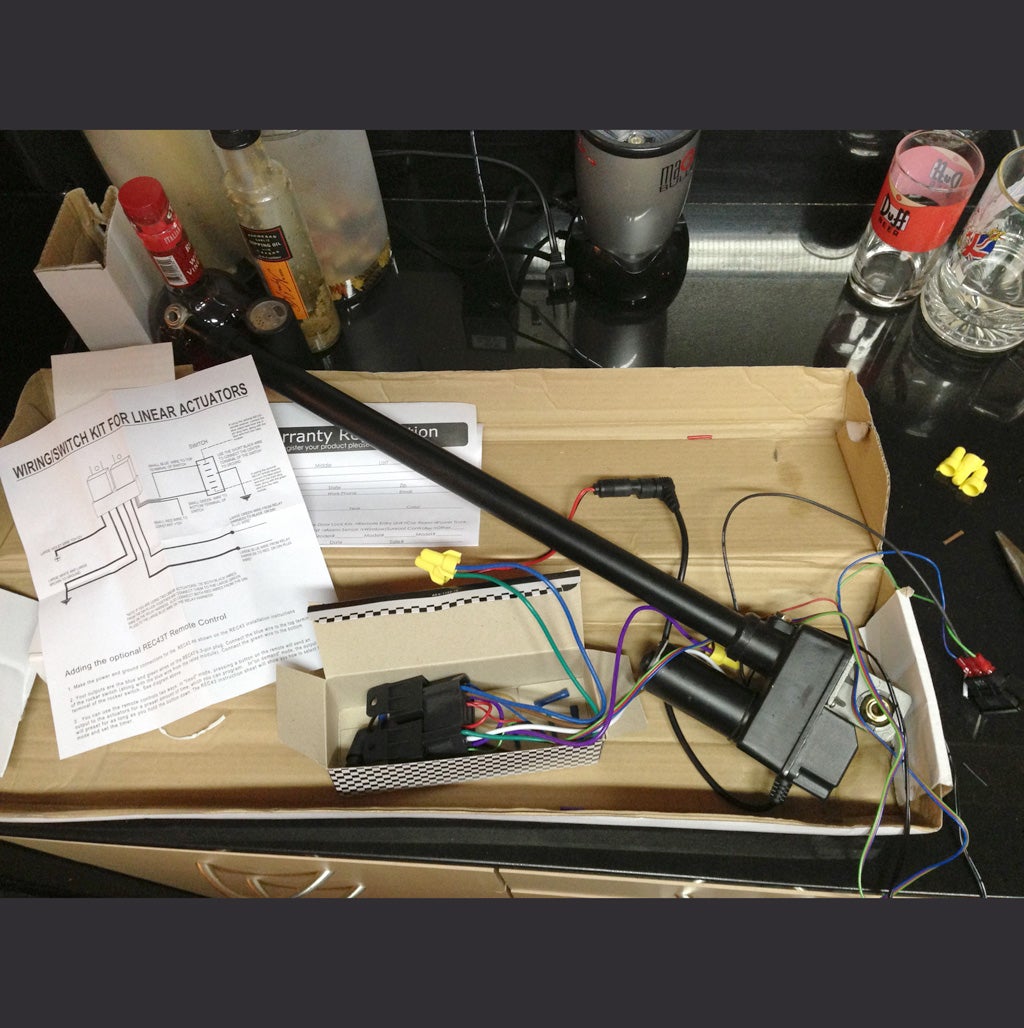 Electric Height Adjustable Desk : 6 Steps (with Pictures) - Instructables