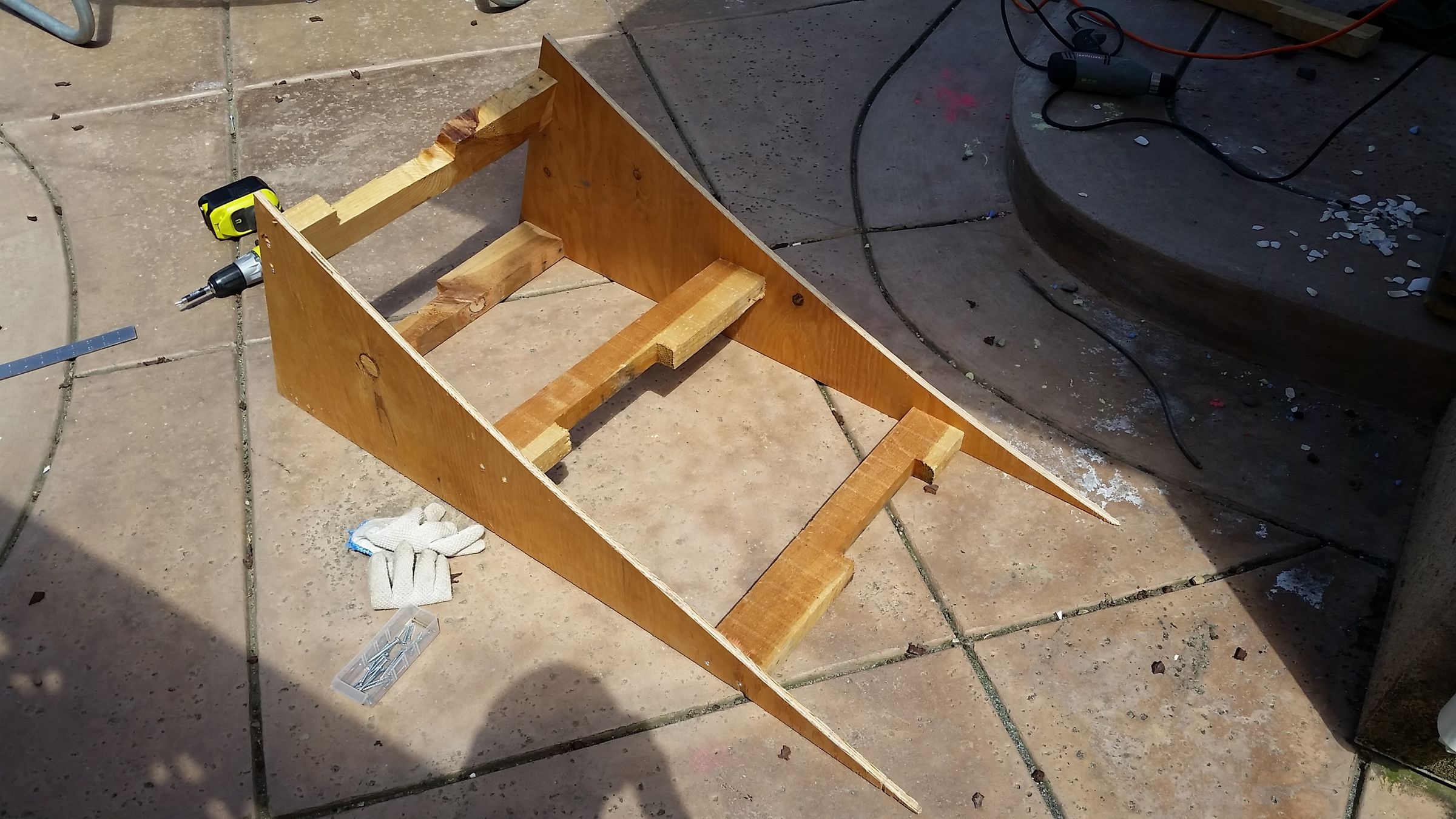 Kicker Ramp Made From Old Wooden Pallet : 7 Steps - Instructables