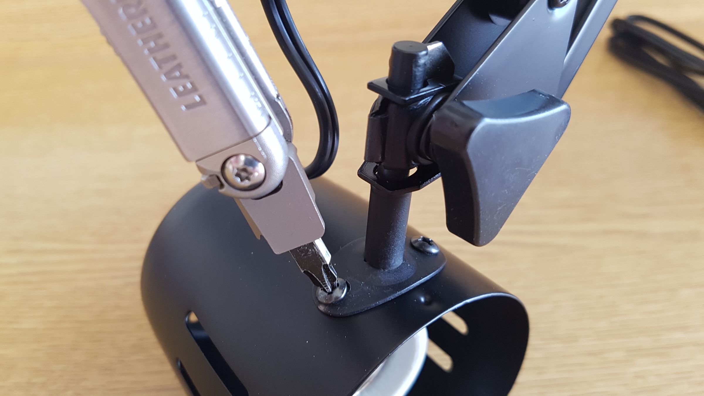 DIY Articulating Arm Mount for Phone or Camera : 9 Steps (with Pictures ...