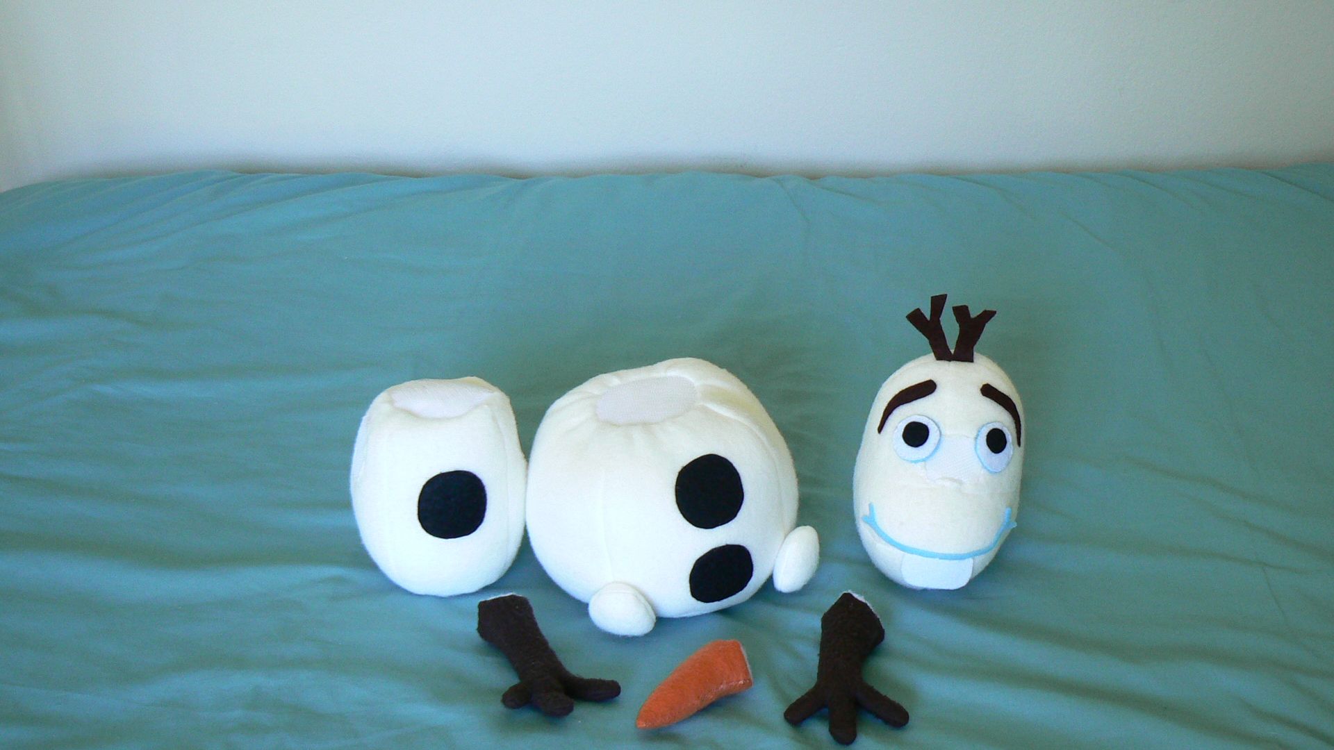 Olaf Build-a-Snowman Plush : 9 Steps (with Pictures) - Instructables