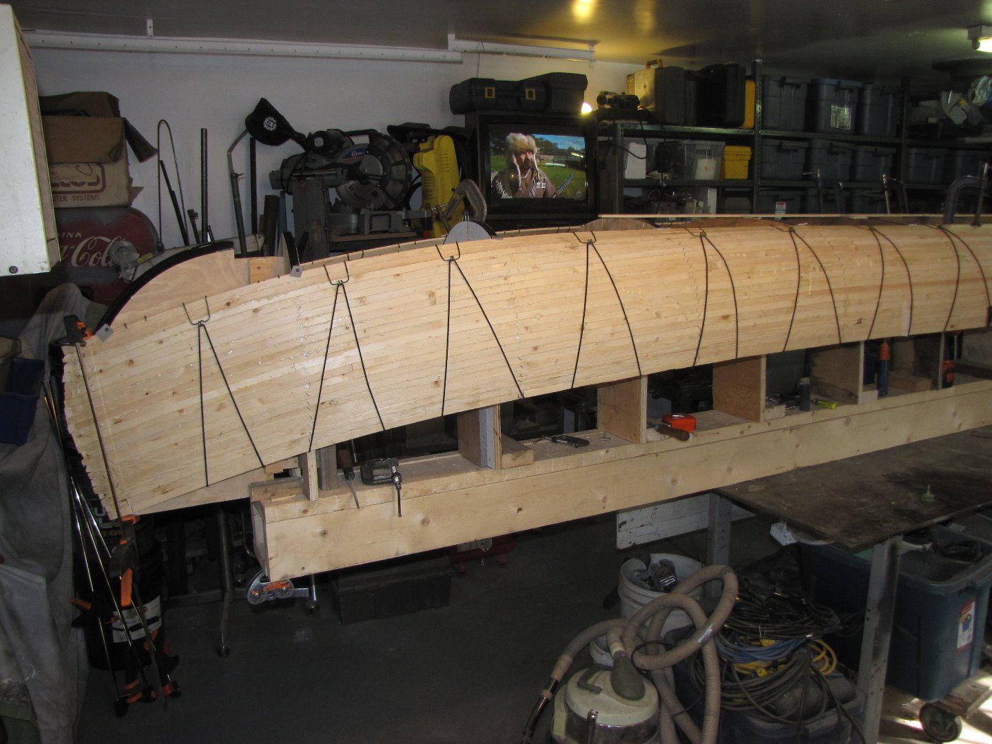 Strip Canoe in Carbon : 20 Steps (with Pictures) - Instructables