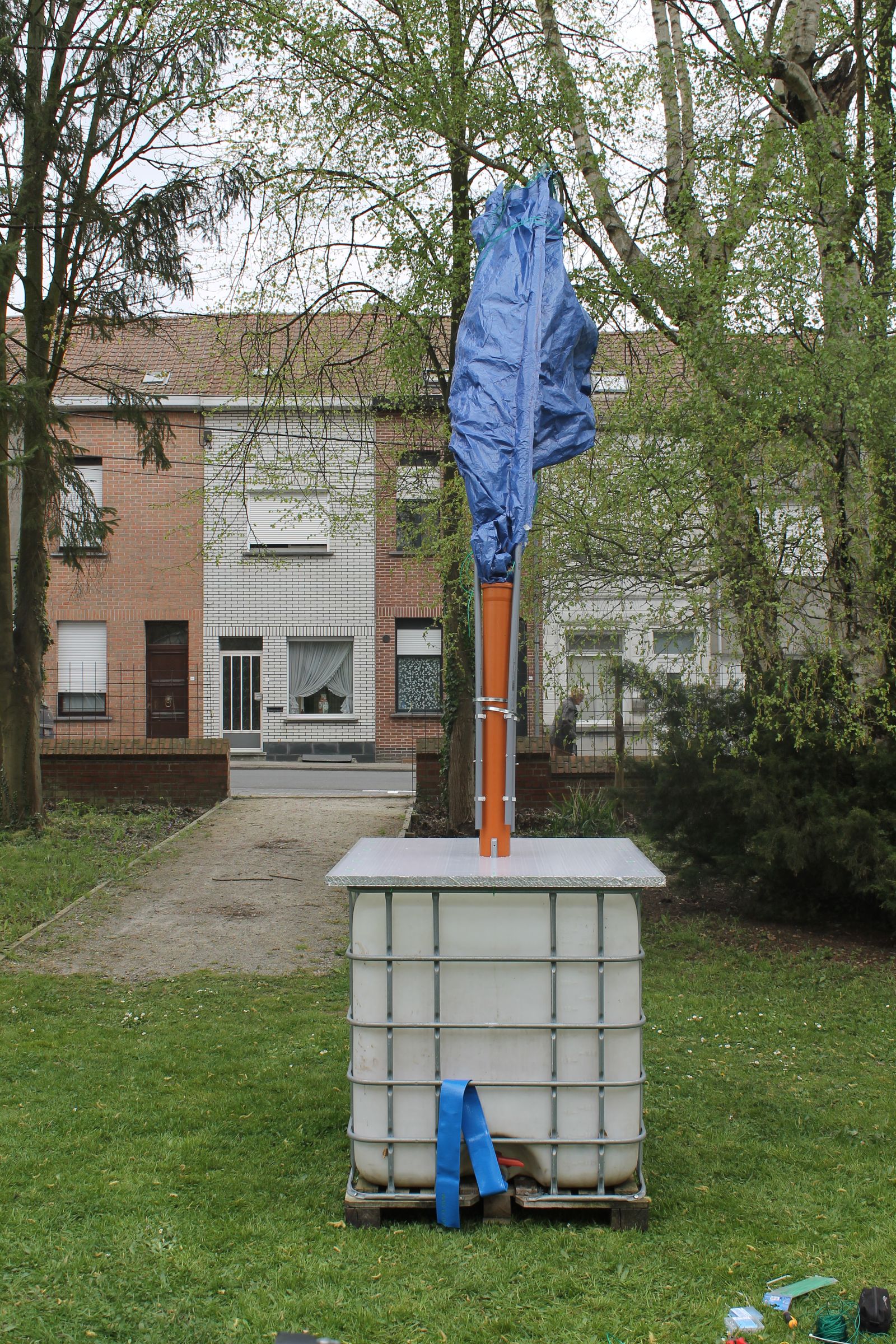 STAND-ALONE RAINWATER COLLECTOR : 8 Steps (with Pictures) - Instructables