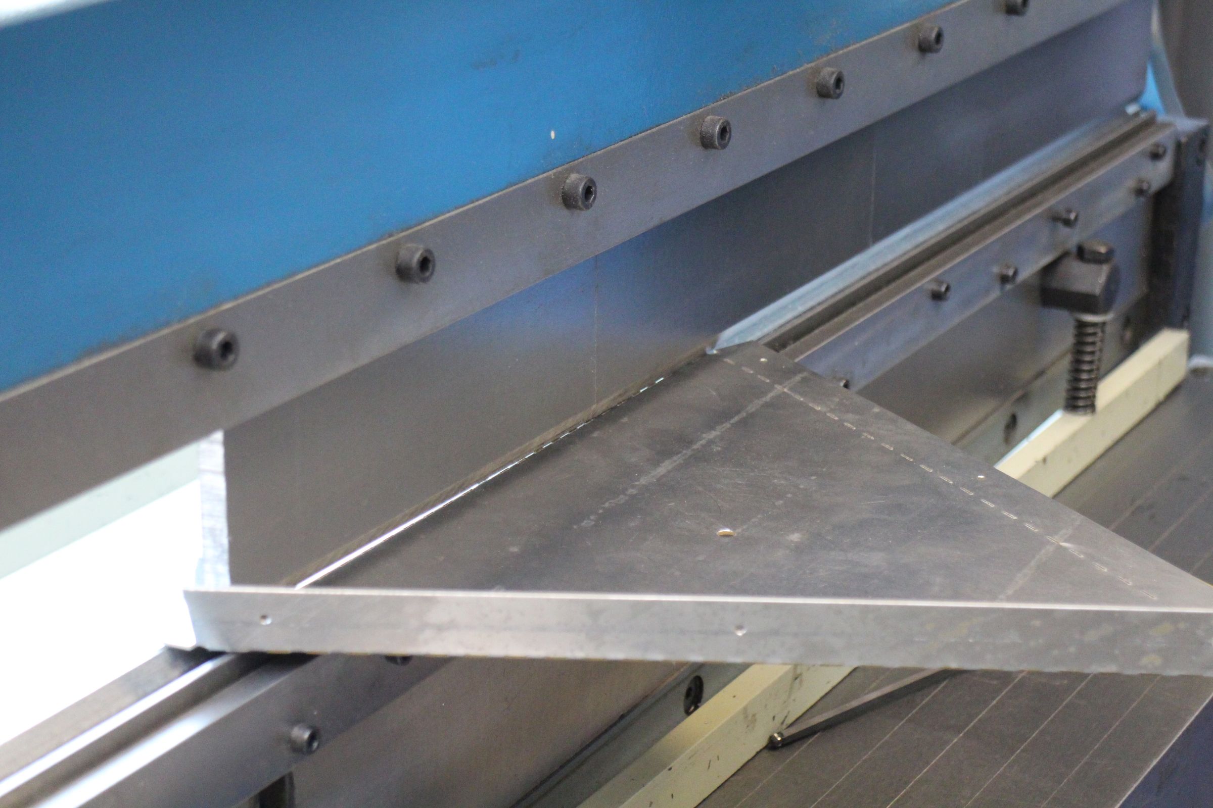 Sheet Metal Fireplace : 5 Steps (with Pictures) - Instructables