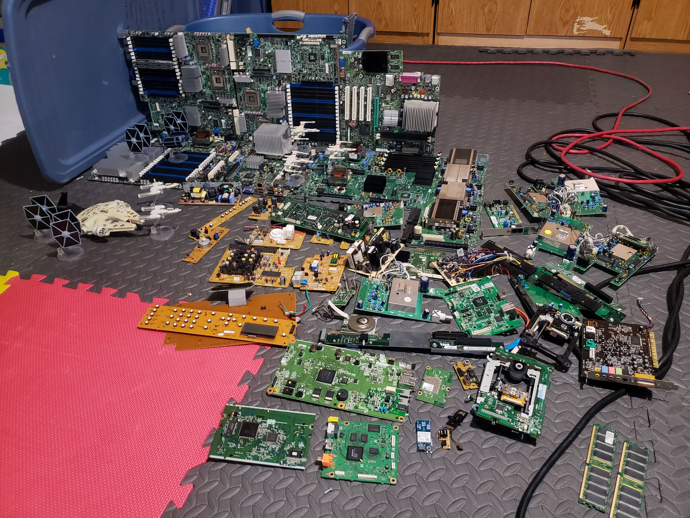 Death Star Trench Run Table : 8 Steps (with Pictures) - Instructables