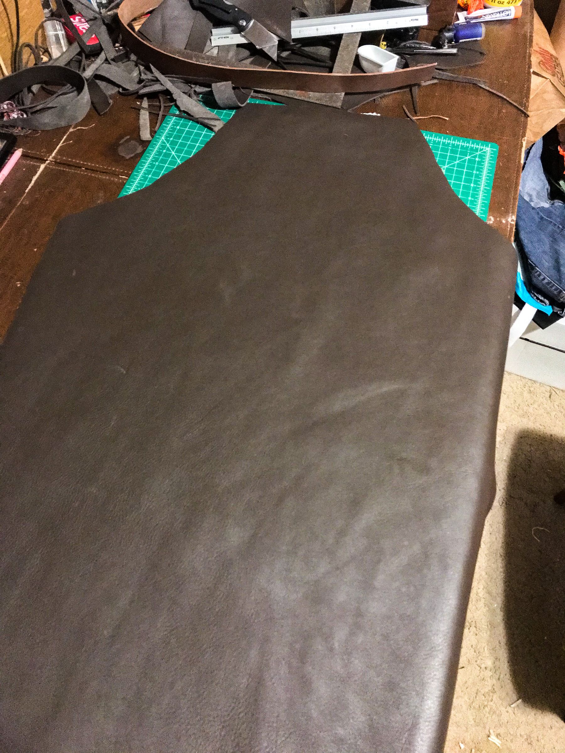 Make a Simple Leather Apron : 4 Steps - Instructables