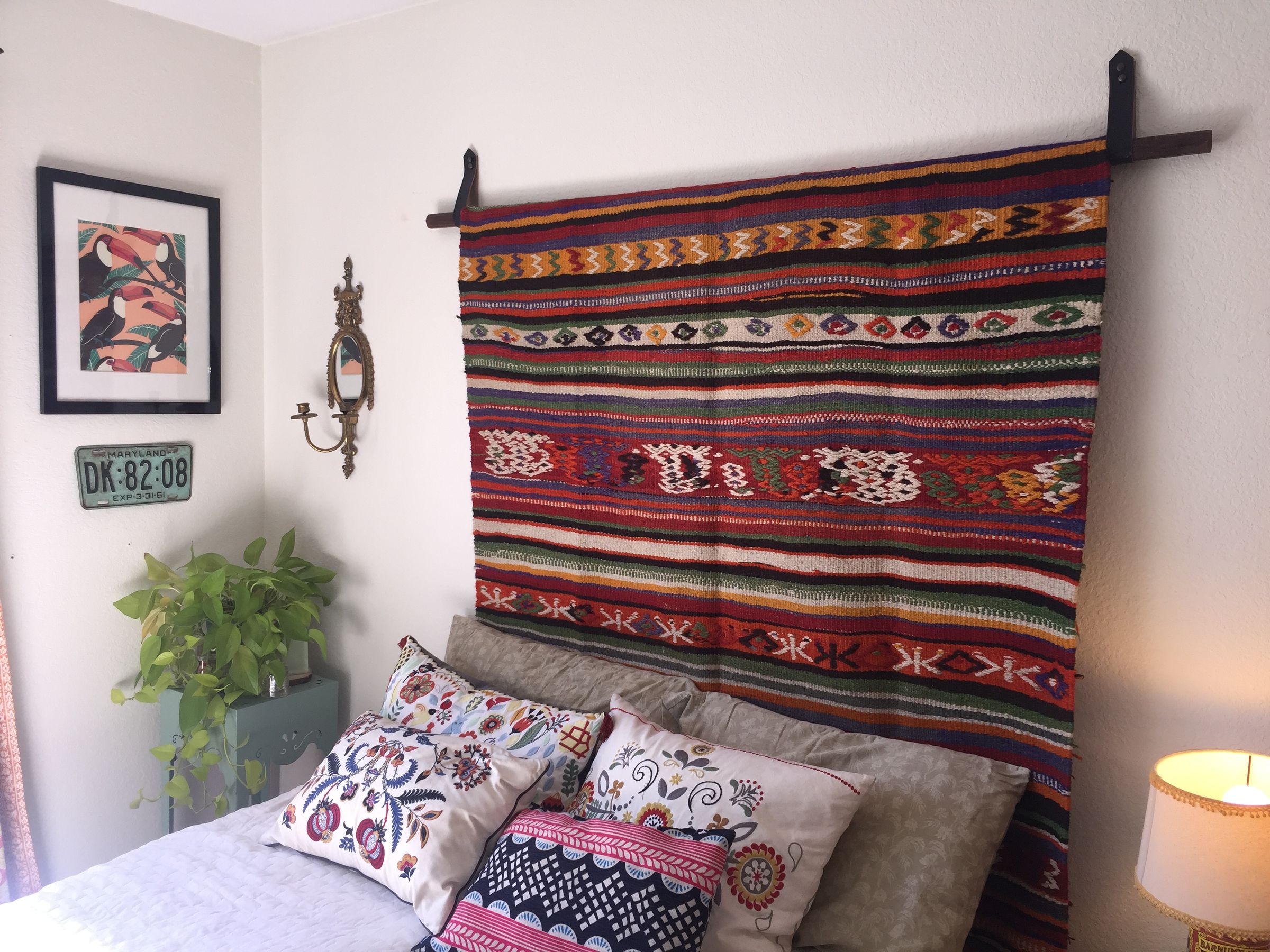 How to Hang a Rug With a Leather Belt : 5 Steps (with Pictures ...