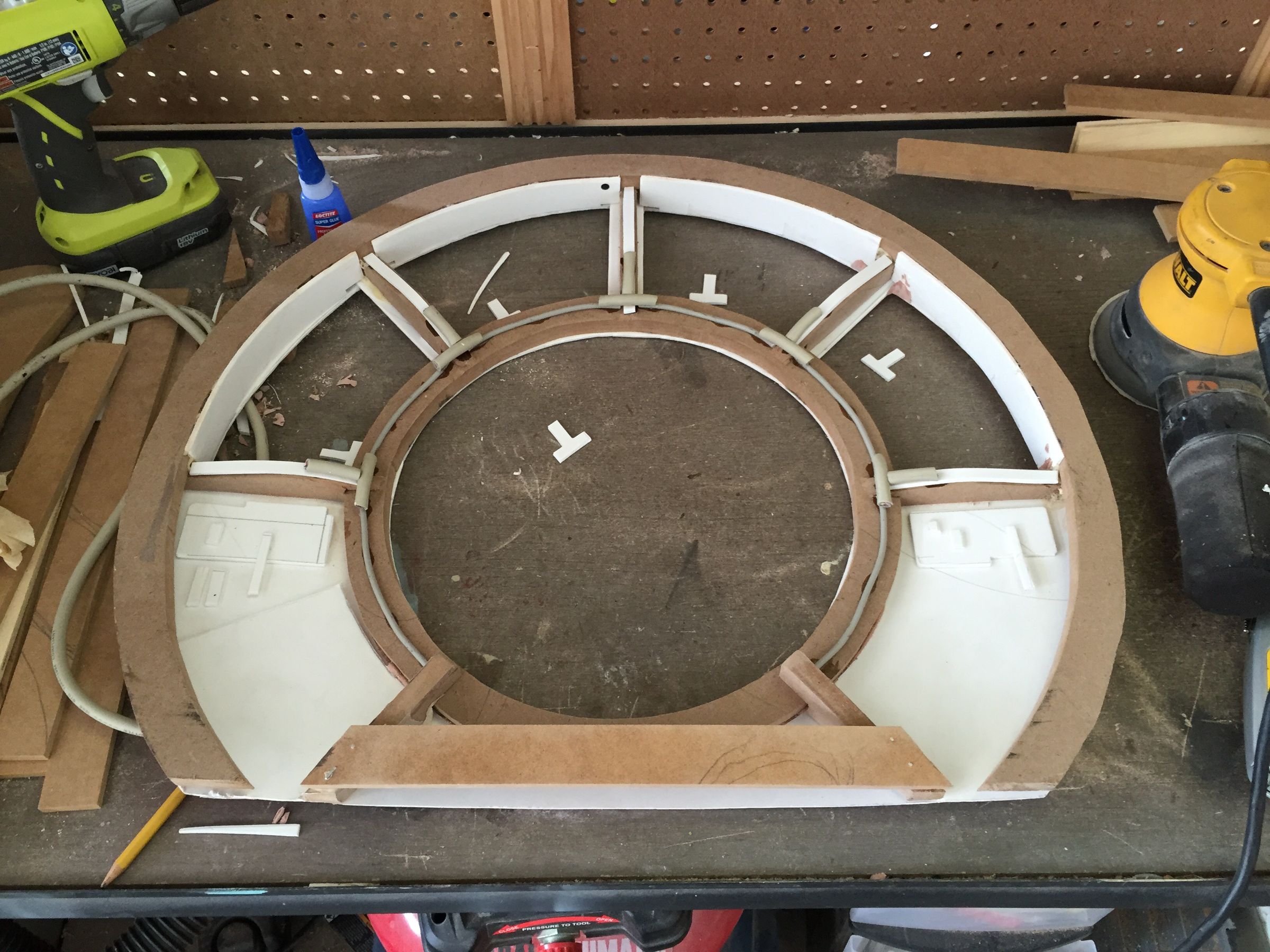 DIY Star Wars Millennium Falcon Cockpit Playhouse : 17 Steps (with ...